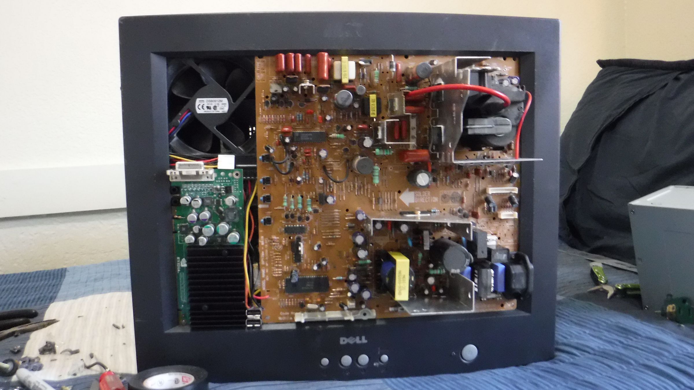 Repurposing an Old Monitor : 6 Steps (with Pictures) - Instructables