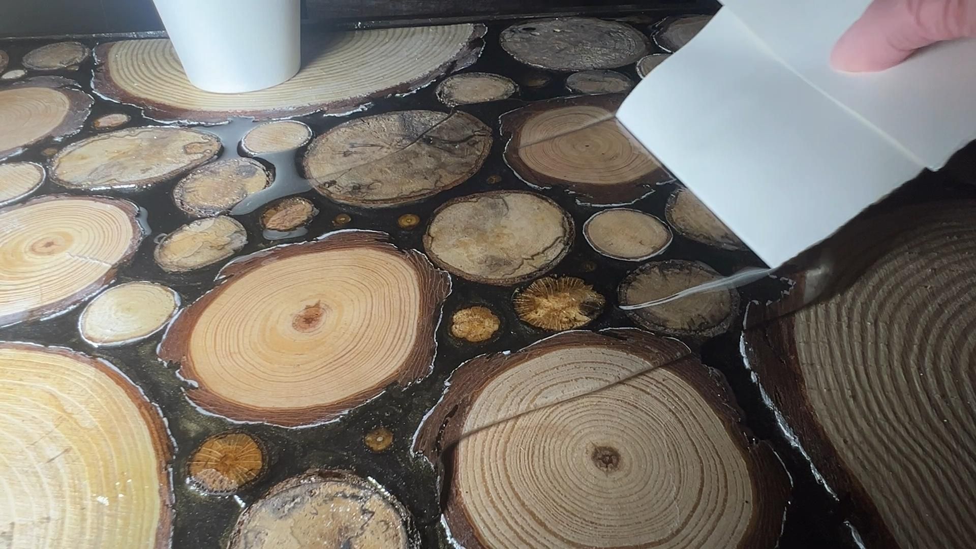 Epoxy Resin and Wood Slices Table- Easy, No Fuss and Only Few Steps : 8 ...