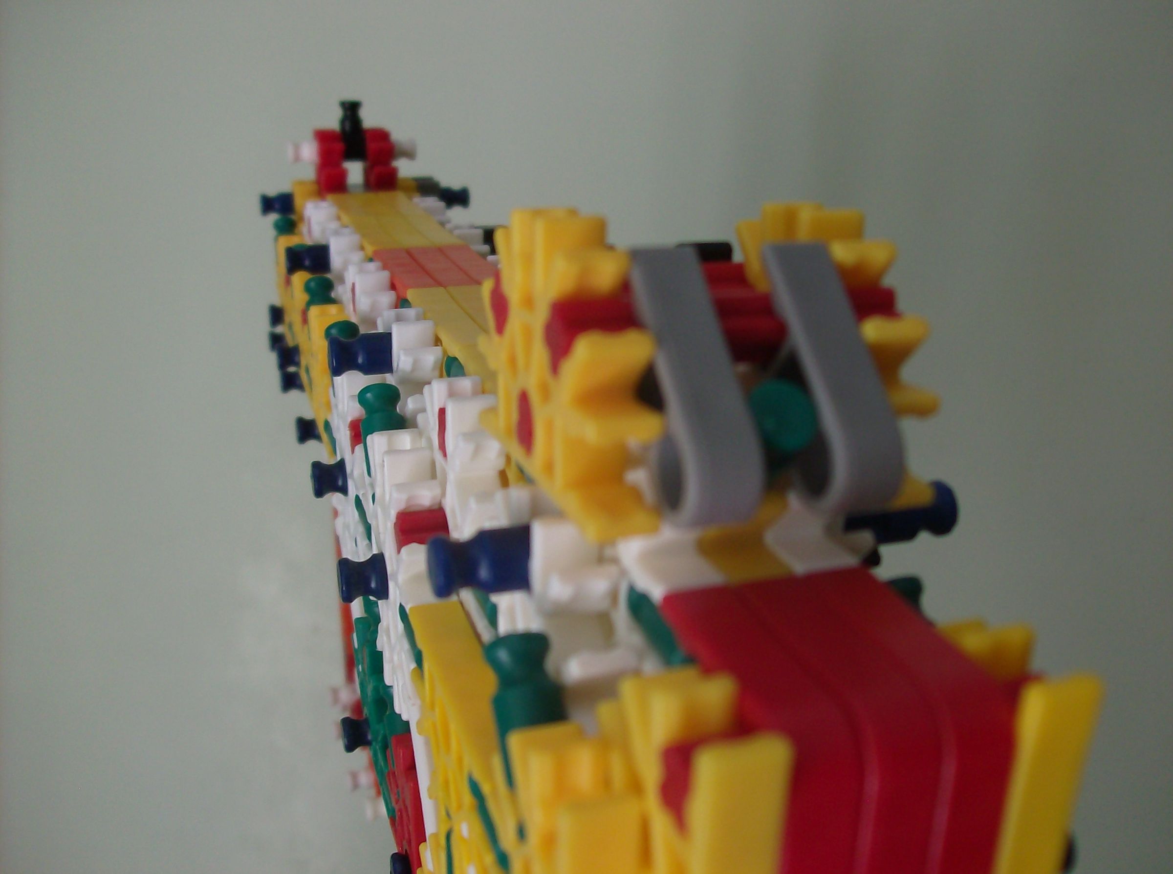 K'nex - MP5K Instructions : 7 Steps - Instructables