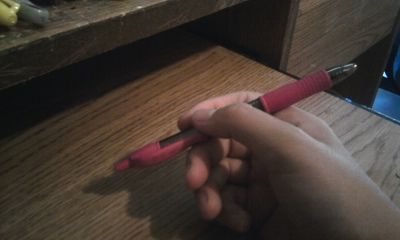 How to Spin Your Pen : 5 Steps - Instructables