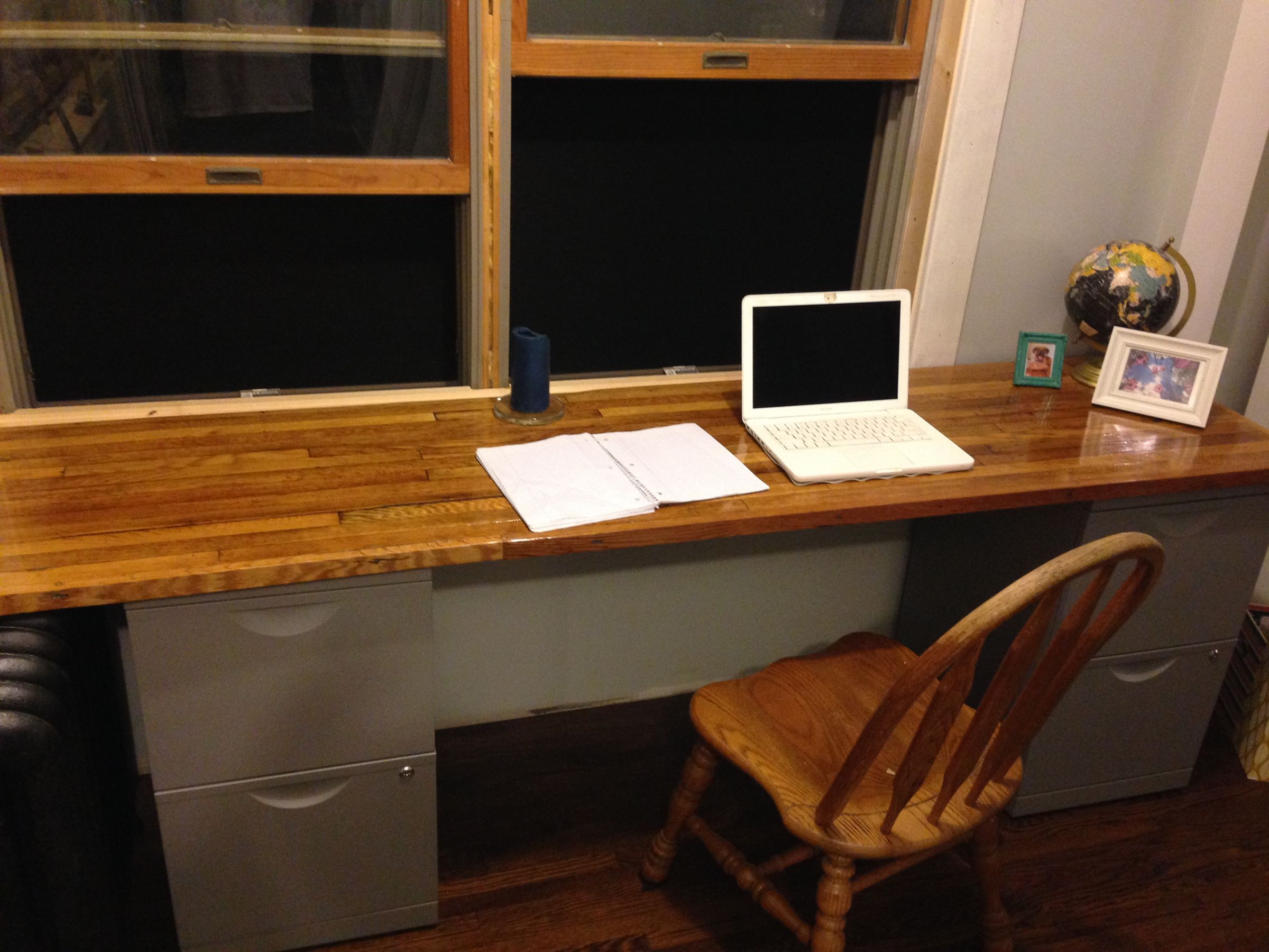 Red Oak Desk : 7 Steps (with Pictures) - Instructables