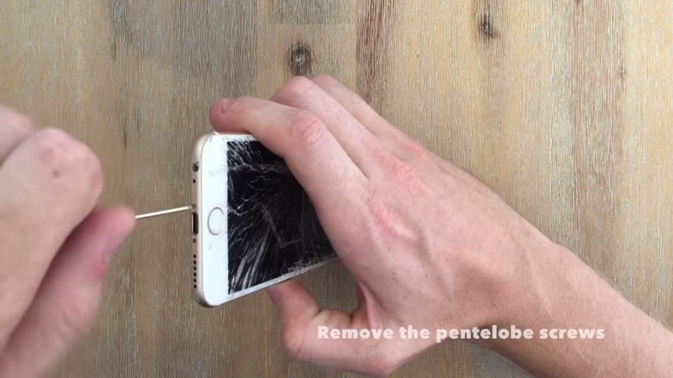 How to Replace a Shattered IPhone Screen : 5 Steps (with Pictures ...