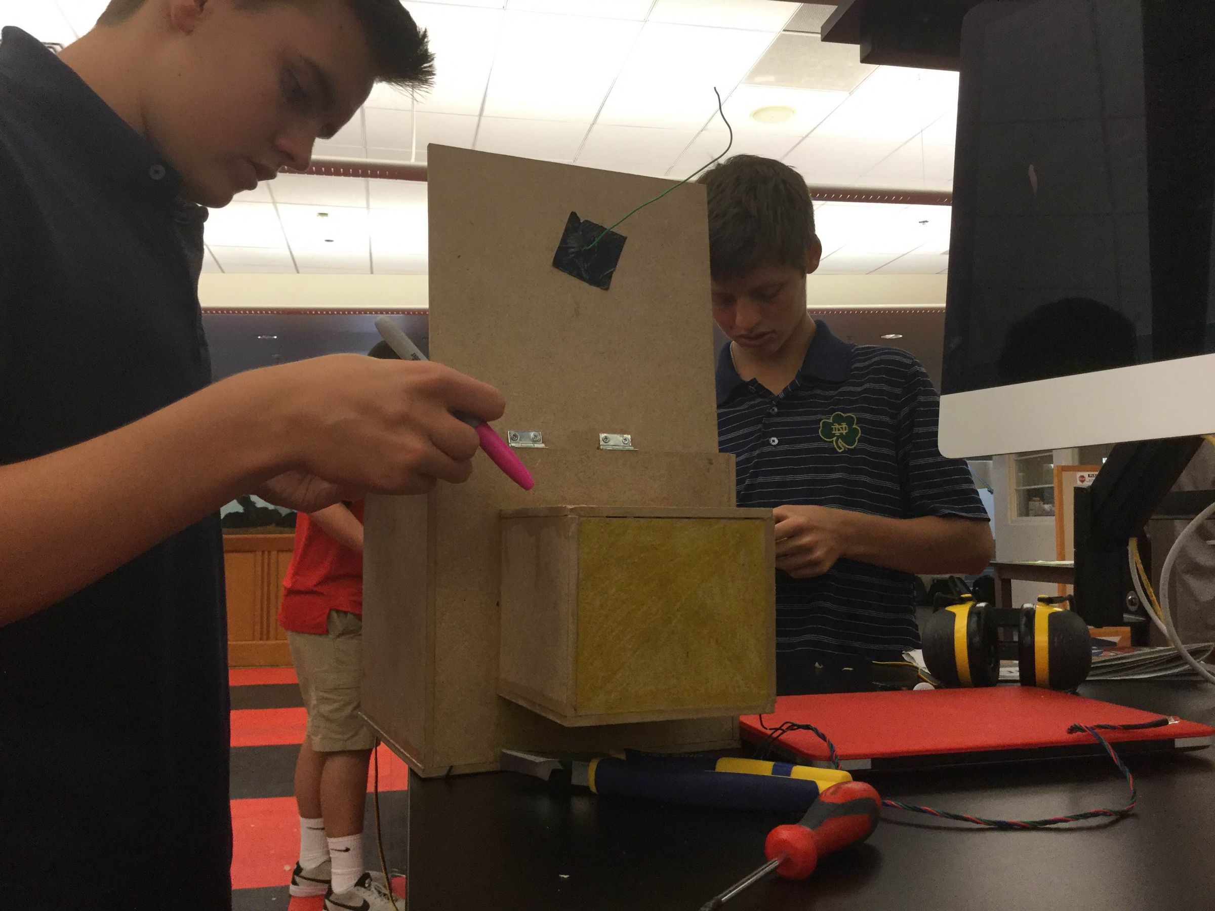 Dance Bot : 6 Steps (with Pictures) - Instructables