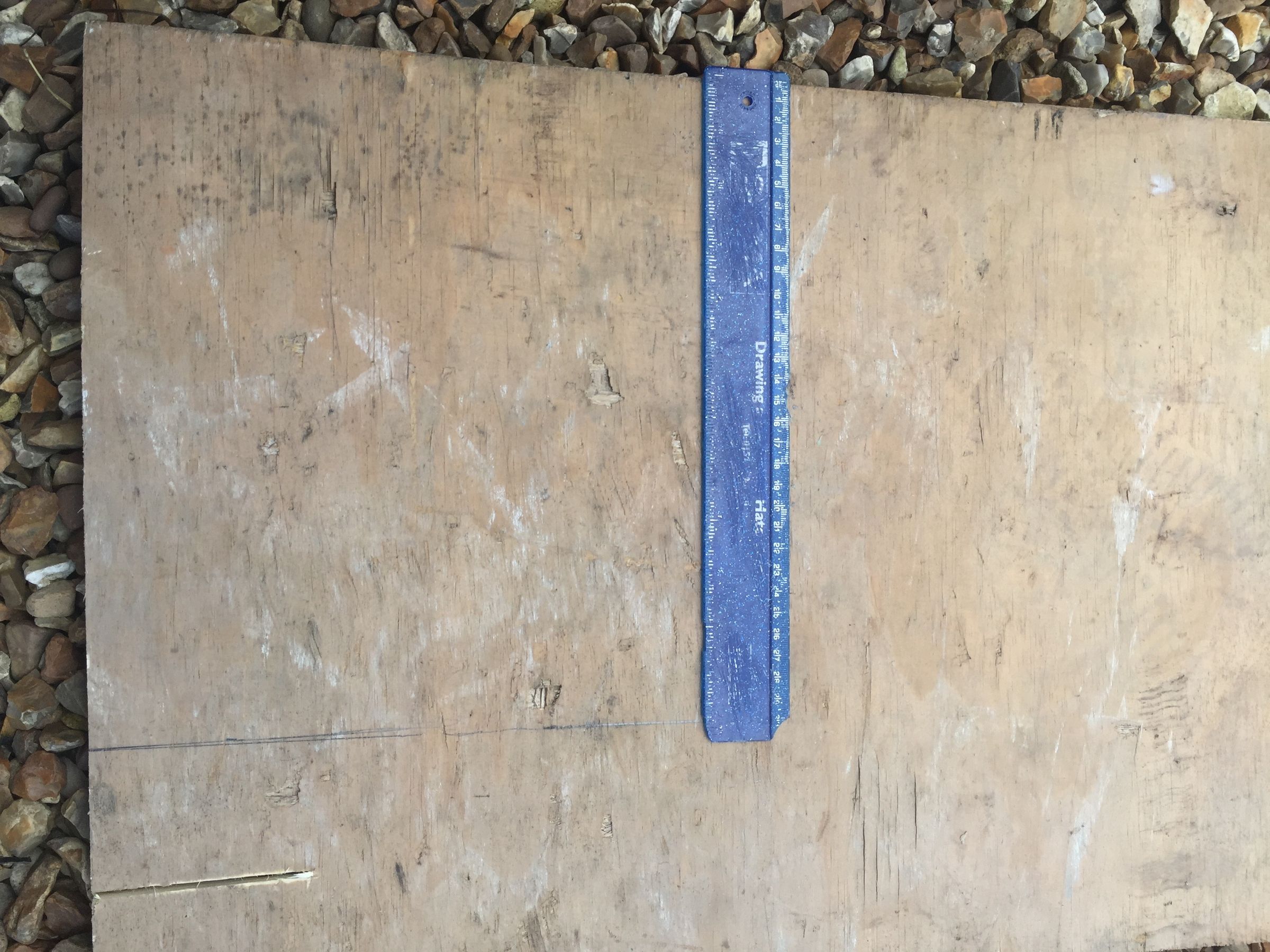Diy Modern Bird Table : 10 Steps - Instructables