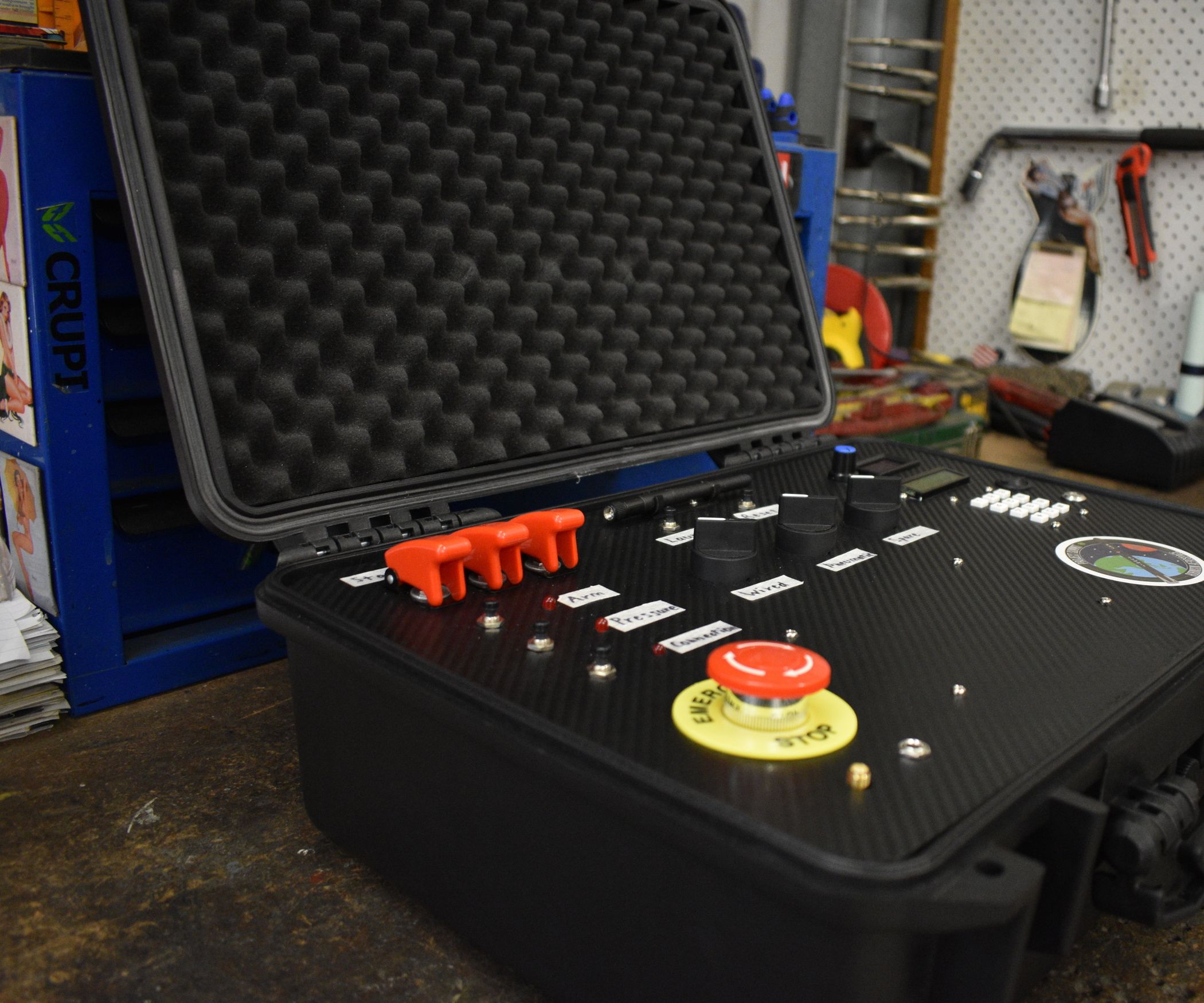 Overkill Model Rocket Launch Controller! : 9 Steps (with Pictures ...