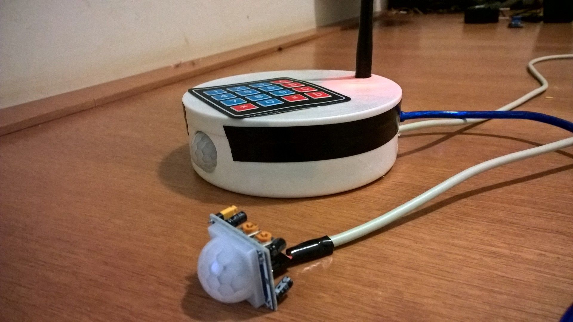 GSM Shield Home Alarm : 4 Steps (with Pictures) - Instructables