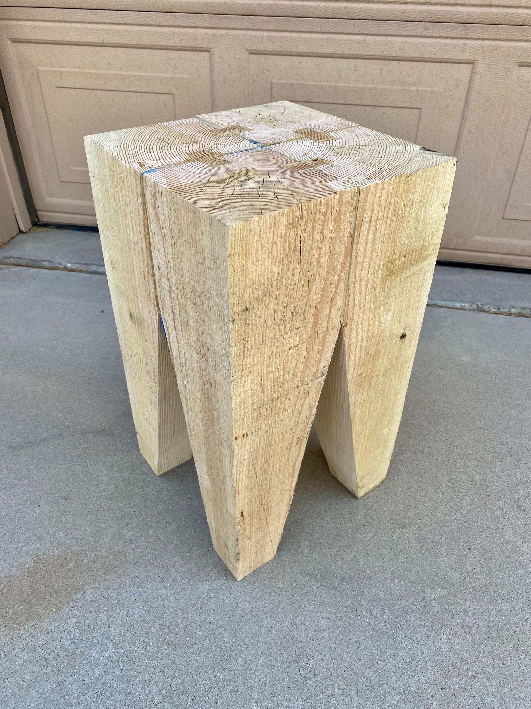 Backenzahn - a Small Side Table, Stool, or Plant Stand : 5 Steps (with ...
