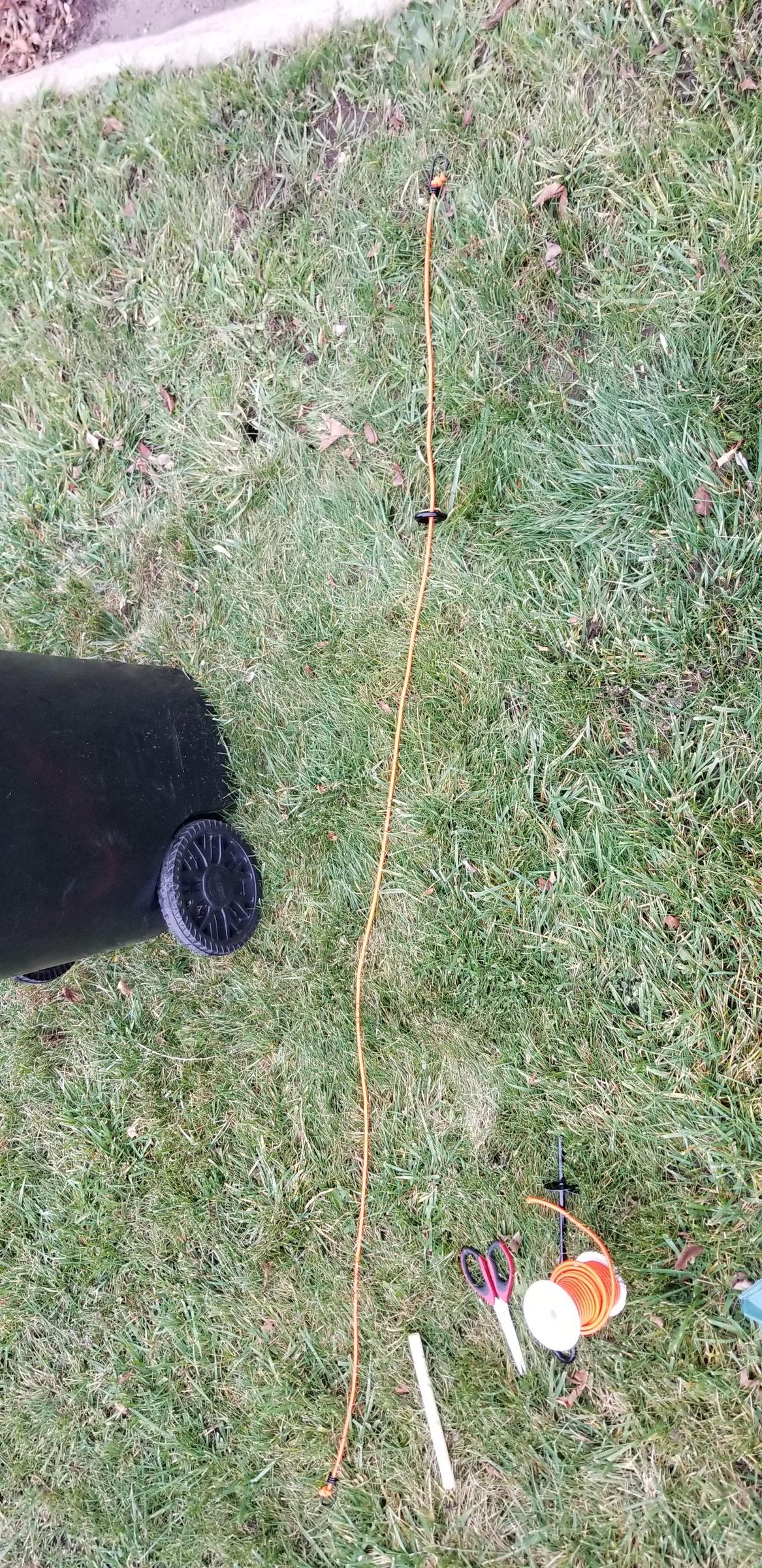 Wind Proof Your Trash Bins : 6 Steps - Instructables