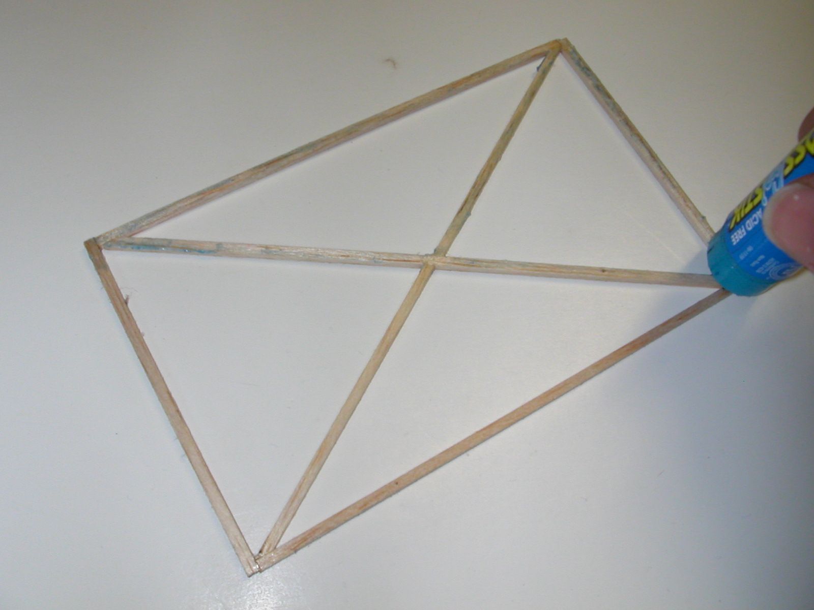 Airplane Covering-With Plastic Wrap! : 6 Steps - Instructables