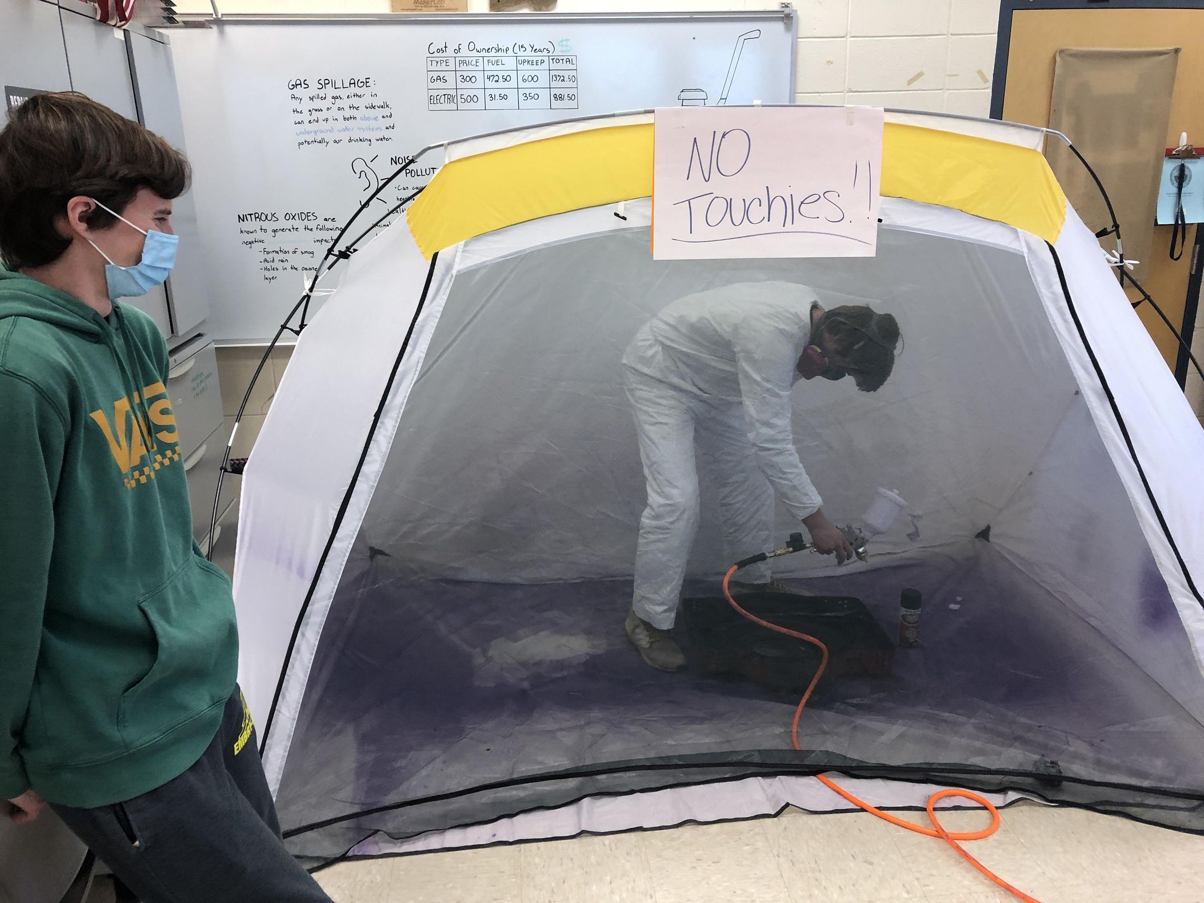 The Revolve Electric Lawn Mower - Made From Recycled Components! : 12 ...