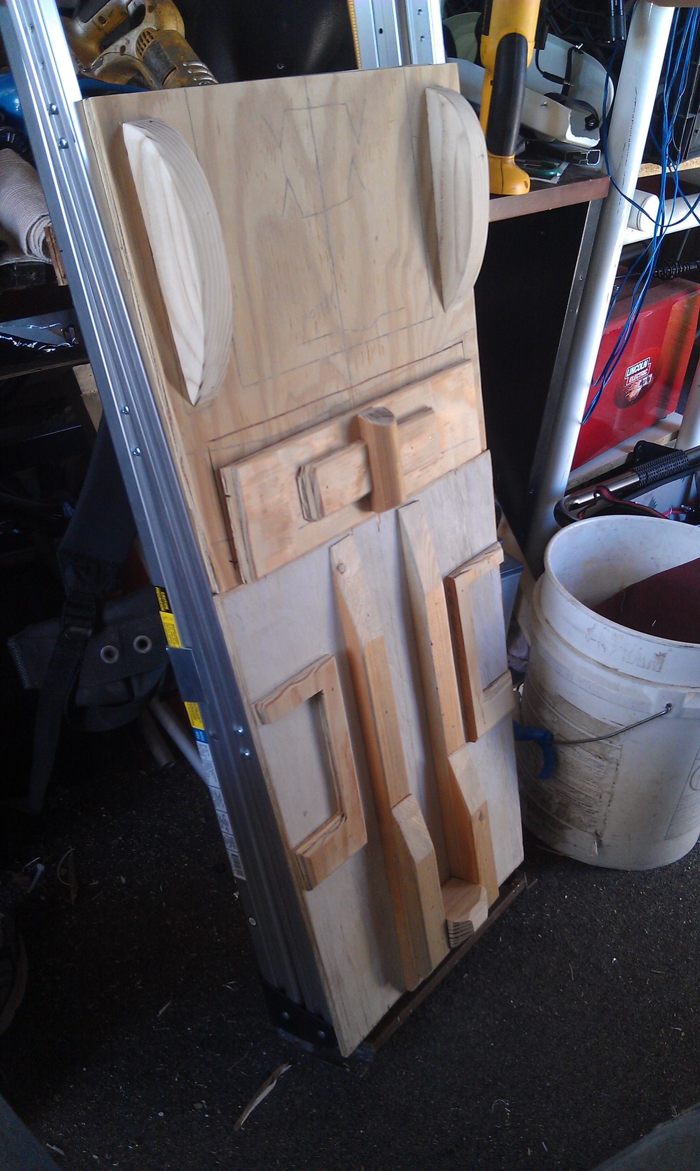 Voltron Force (5 Person Assembling Epic Costume) : 7 Steps (with ...