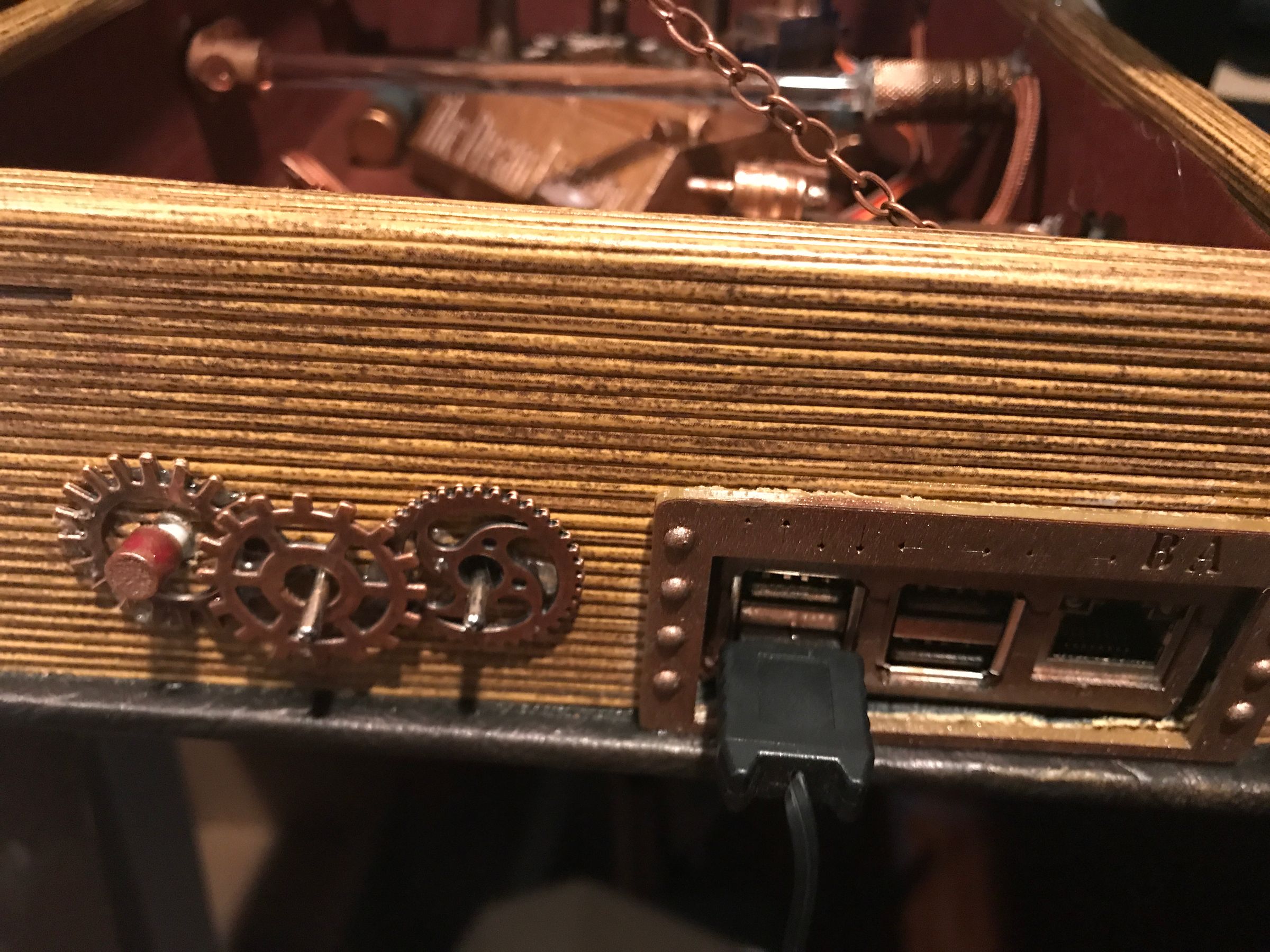 Steampunk Raspberry Pi Console/Case : 7 Steps (with Pictures) - Instructables