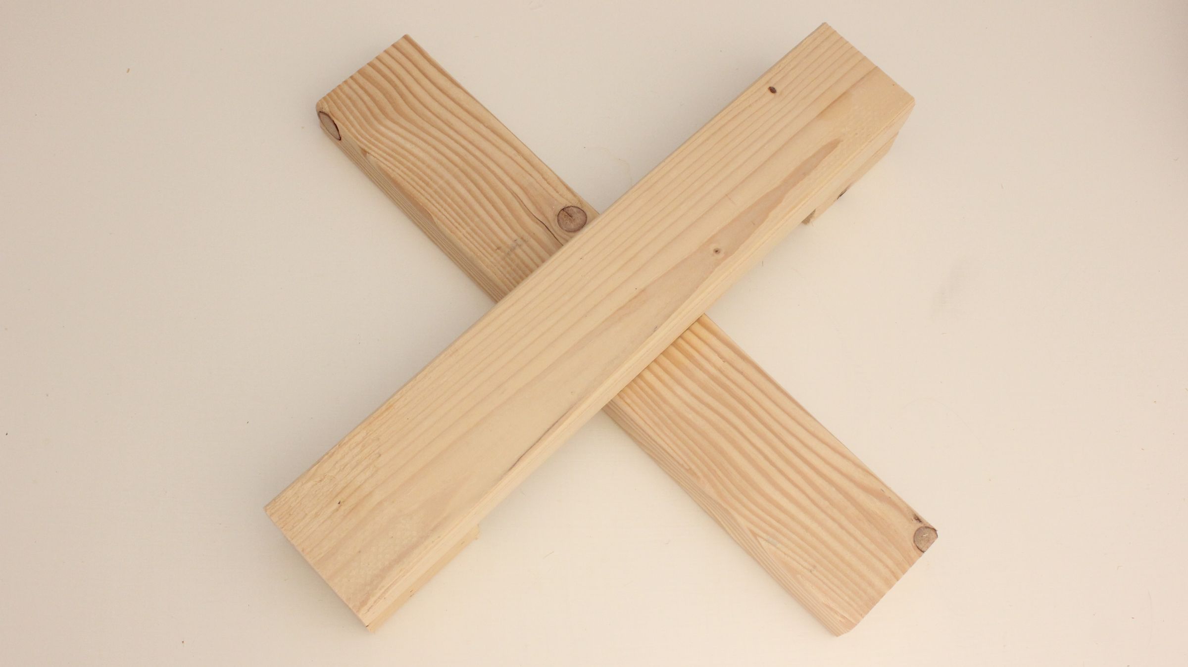 How to Make a Festivus Pole : 8 Steps (with Pictures) - Instructables
