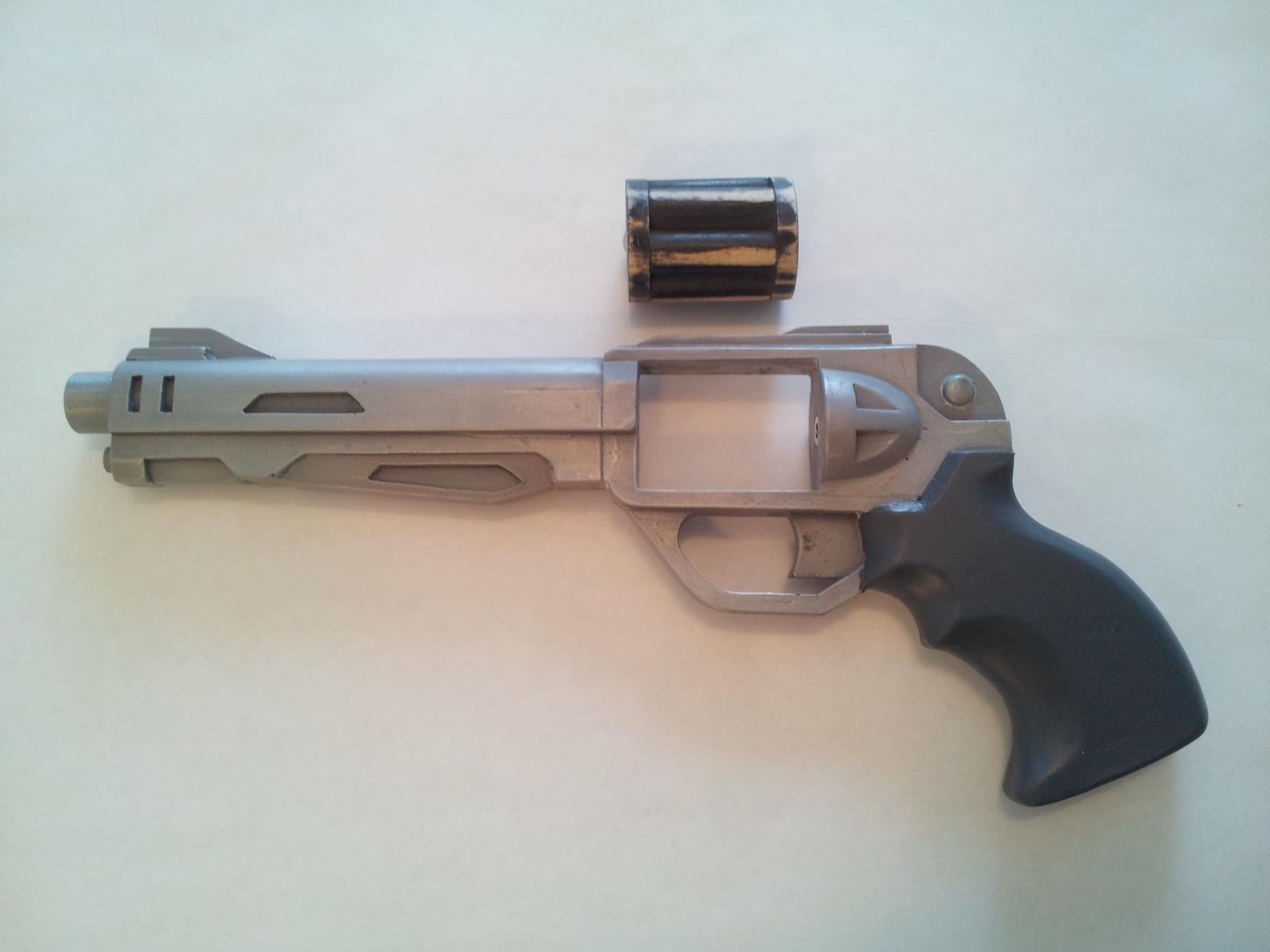 Borderlands 2 Jakobs Revolver - Modified : 4 Steps - Instructables