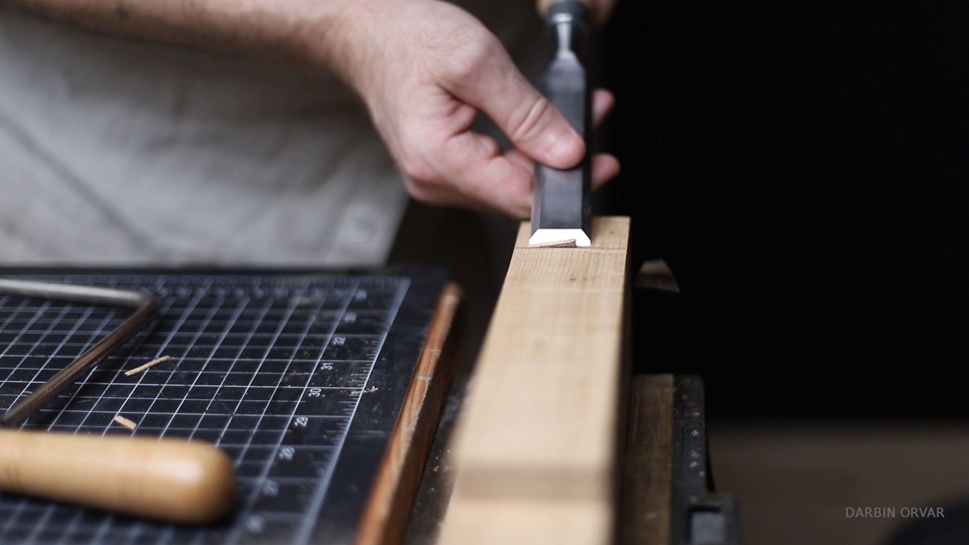 Classic Oak Book Press W/Dovetails : 16 Steps (with Pictures ...