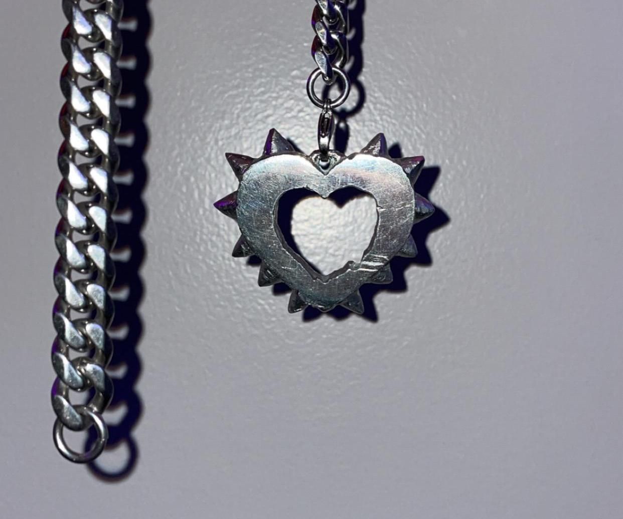Spiked Open Heart Pendant : 5 Steps - Instructables