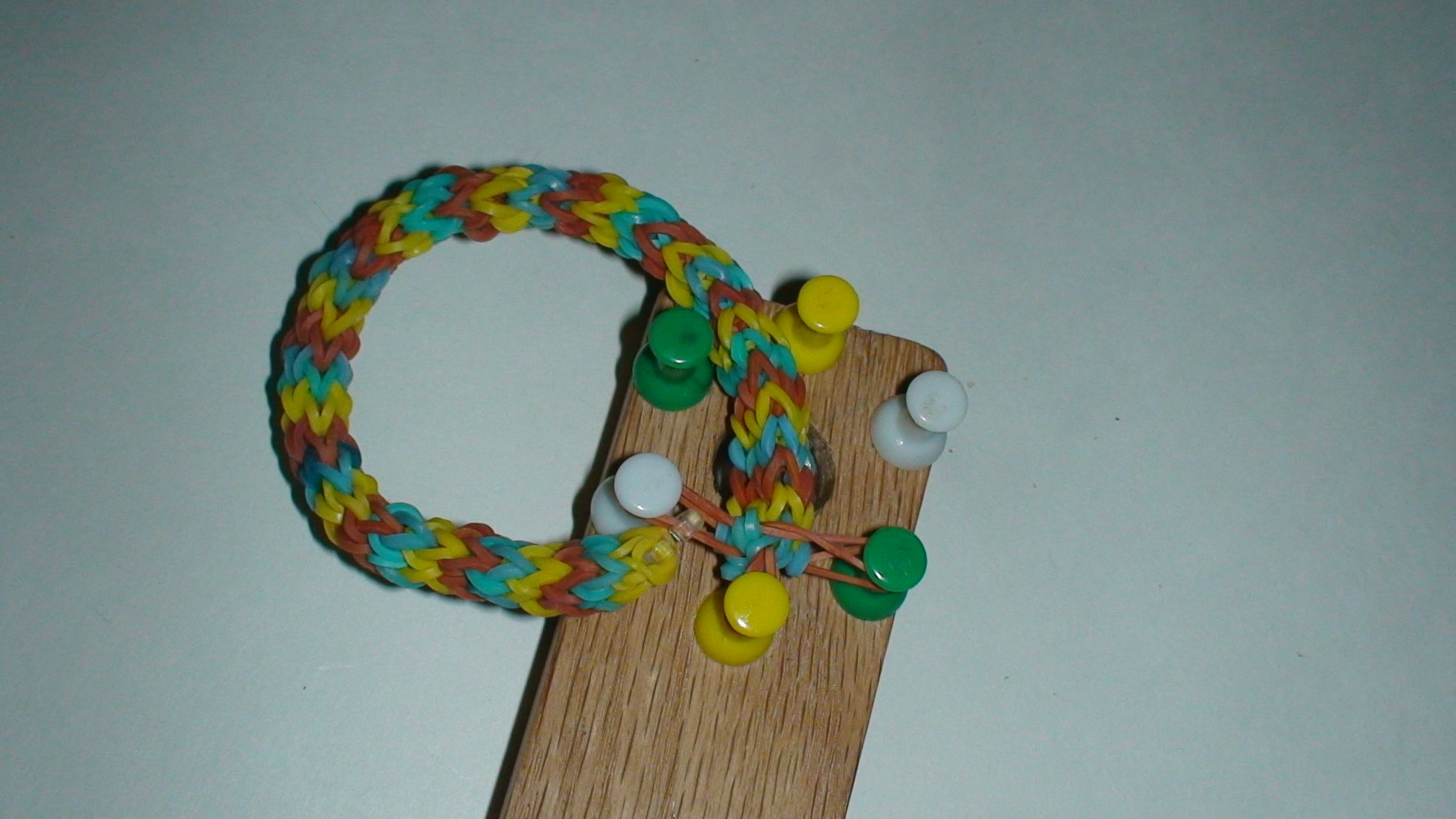 Easy to Make Rubber Band Loom and Bracelet : 9 Steps (with Pictures ...