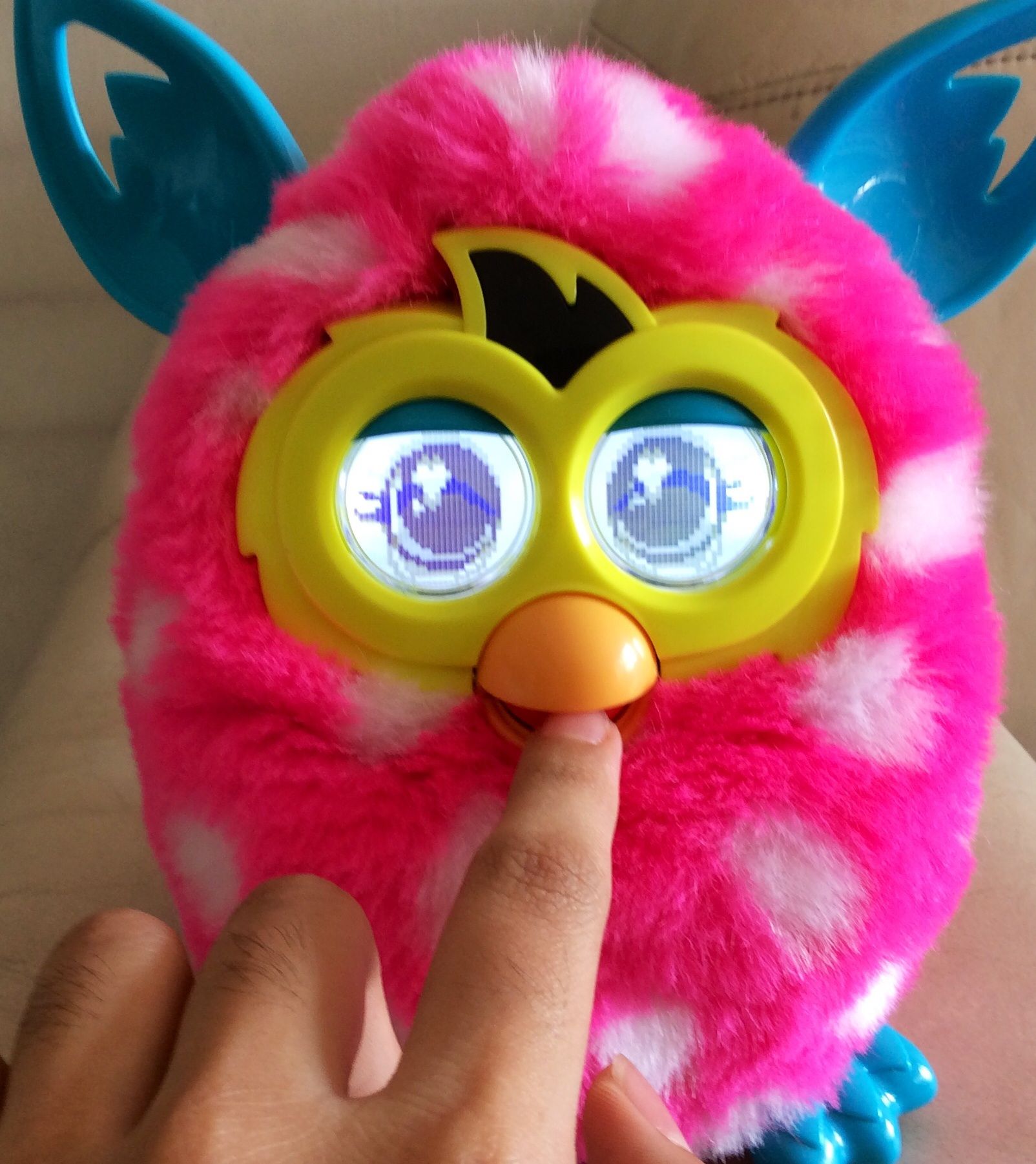How to Show That You Love Your Furby : 6 Steps - Instructables