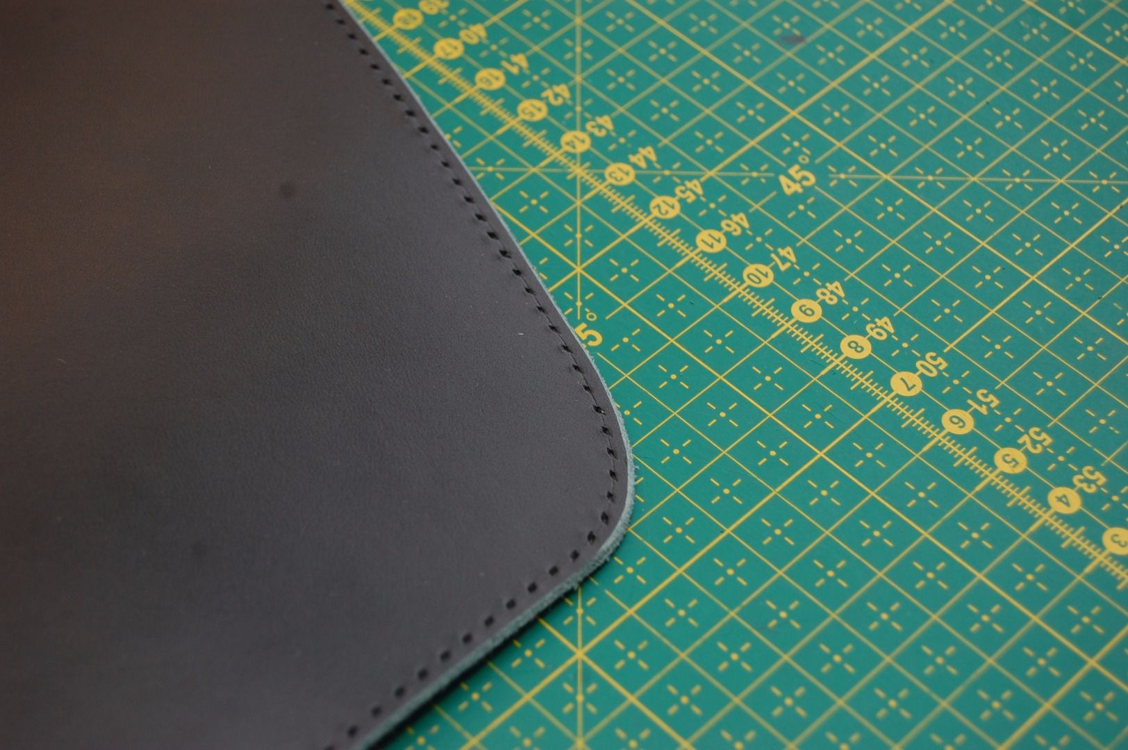 Leather Portfolio : 6 Steps (with Pictures) - Instructables
