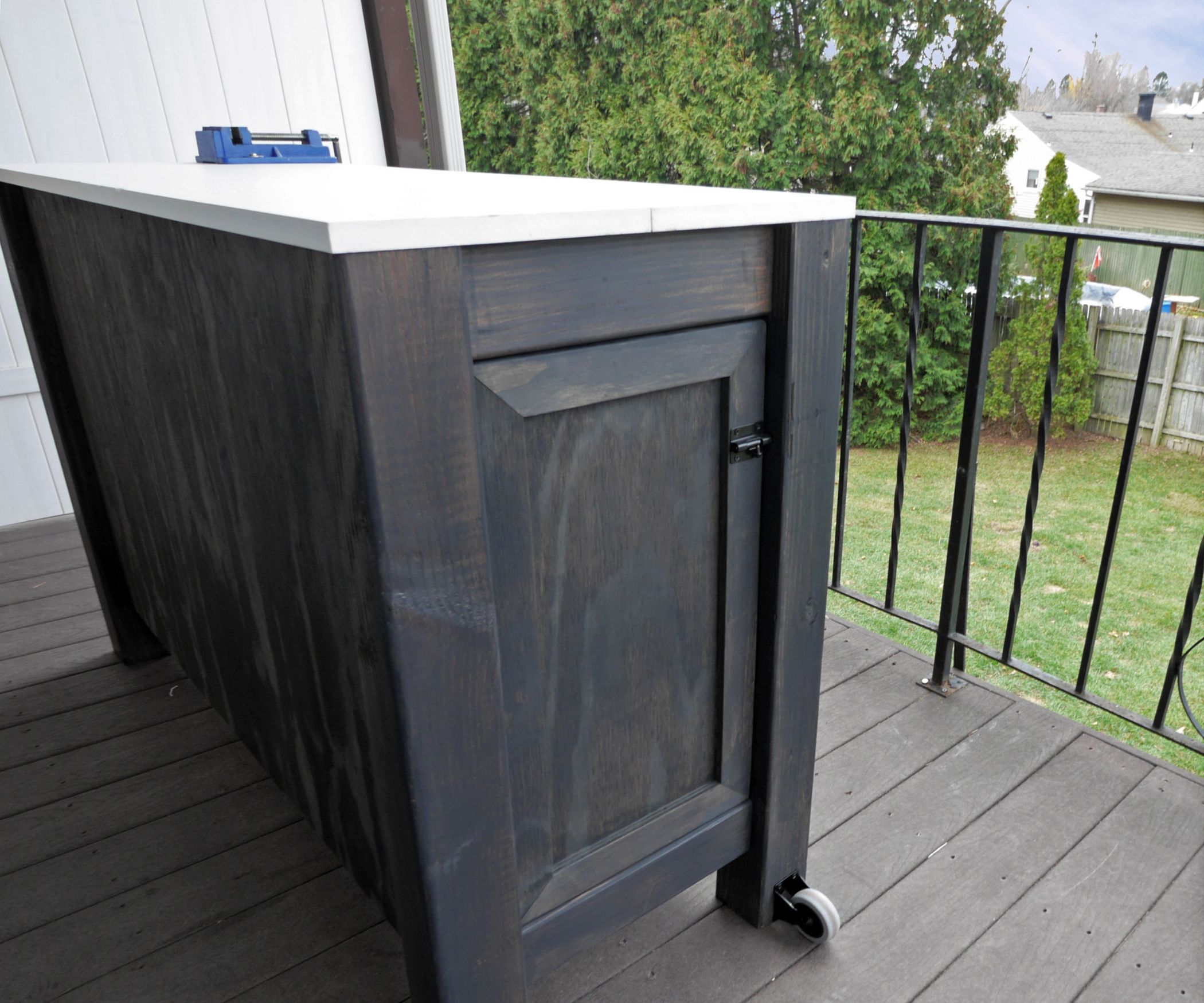 Outdoor Workbench With Internal Wood Storage : 16 Steps (with Pictures ...