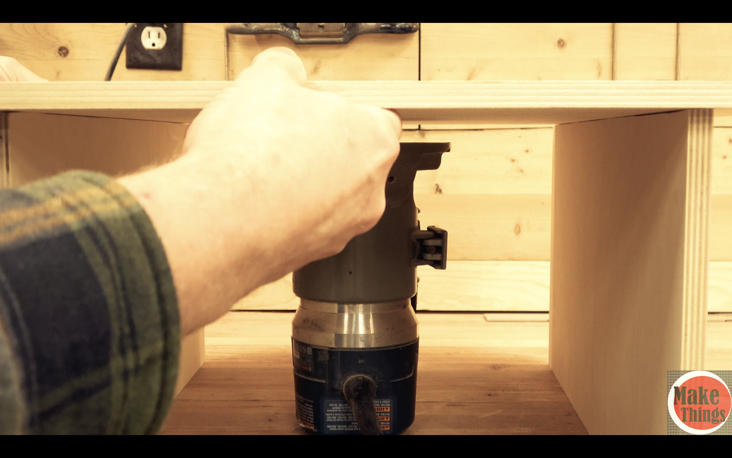 Desktop Router Table Using Only 3 HAND Power Tools : 12 Steps (with ...