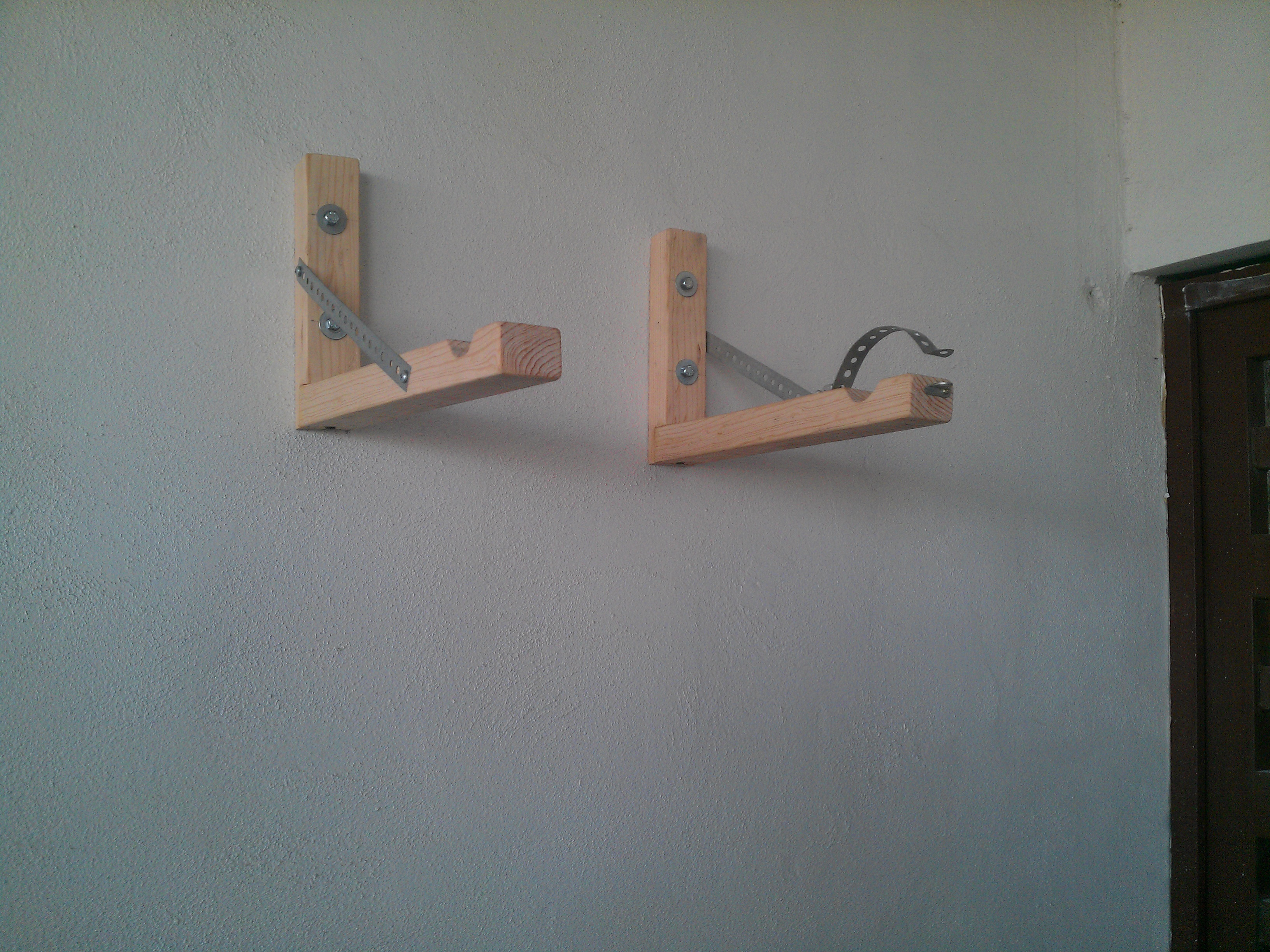 Wall-mounted Horizontal Wood Rack : 6 Steps (with Pictures) - Instructables