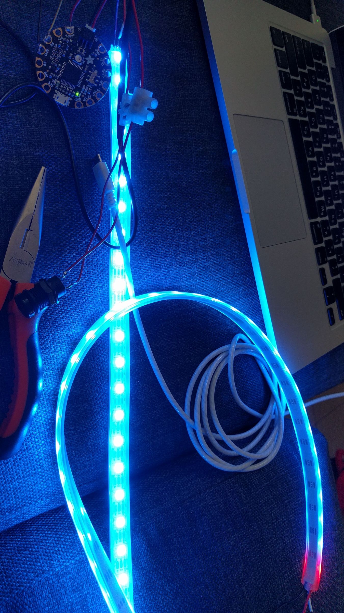 Living Rainbow- an Arduino Controlled Fiber Optic Cape : 10 Steps (with ...