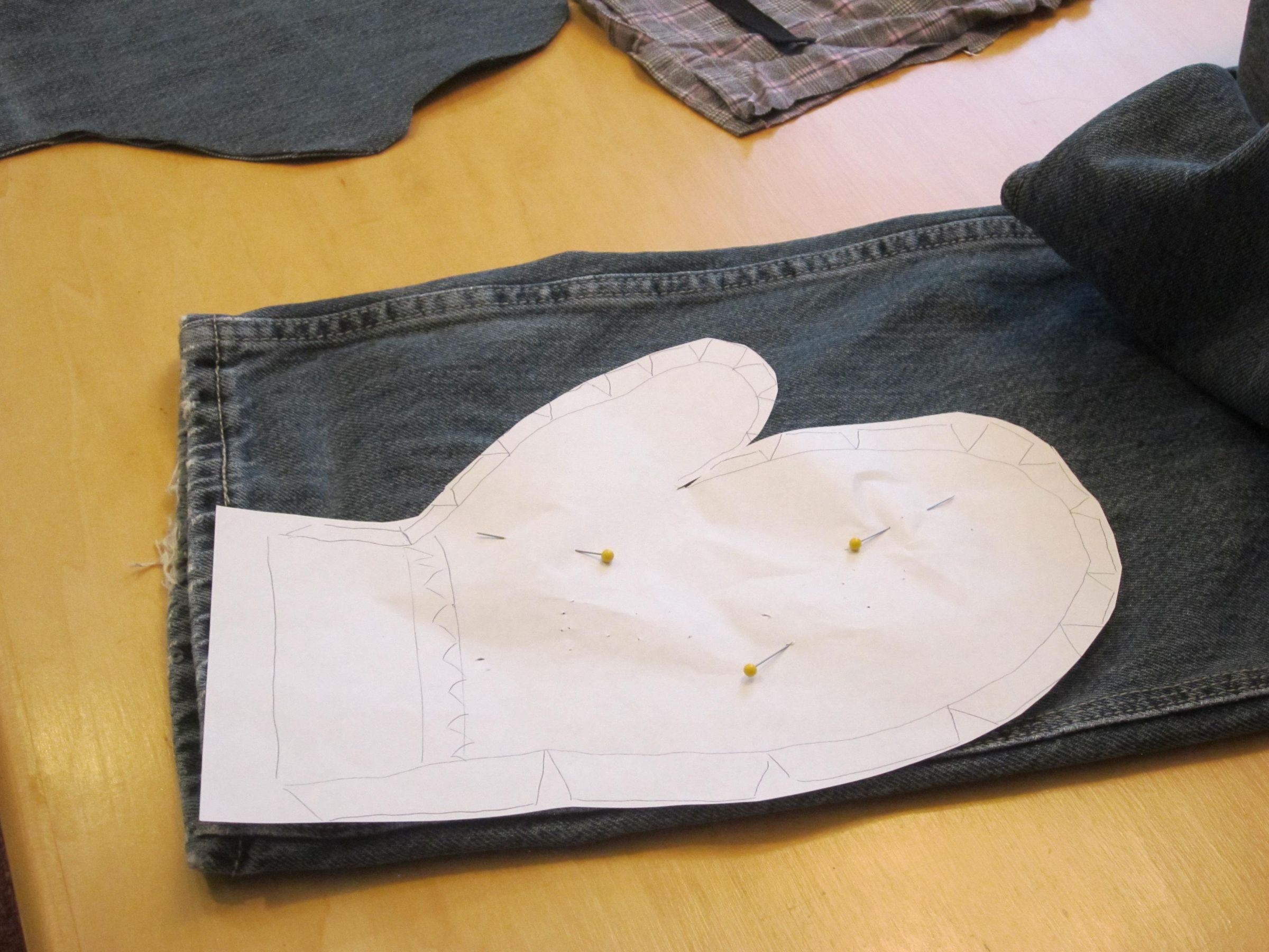 Mittens, Recycled Flannel and Denim, Feel the Warm! : 4 Steps (with ...