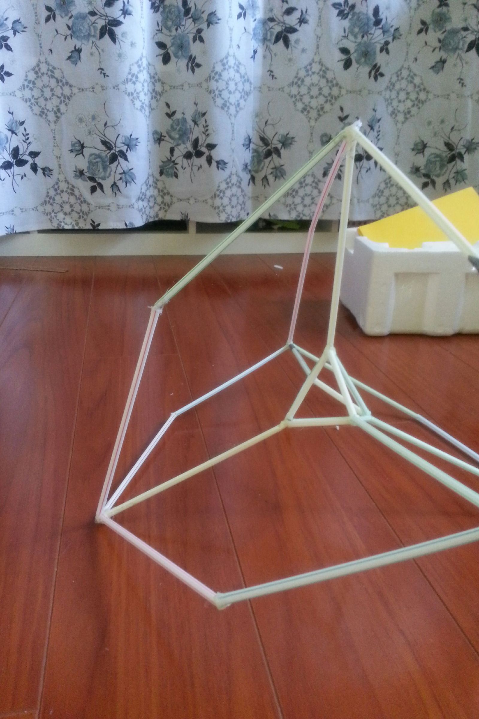 Egg Drop Design : 11 Steps (with Pictures) - Instructables
