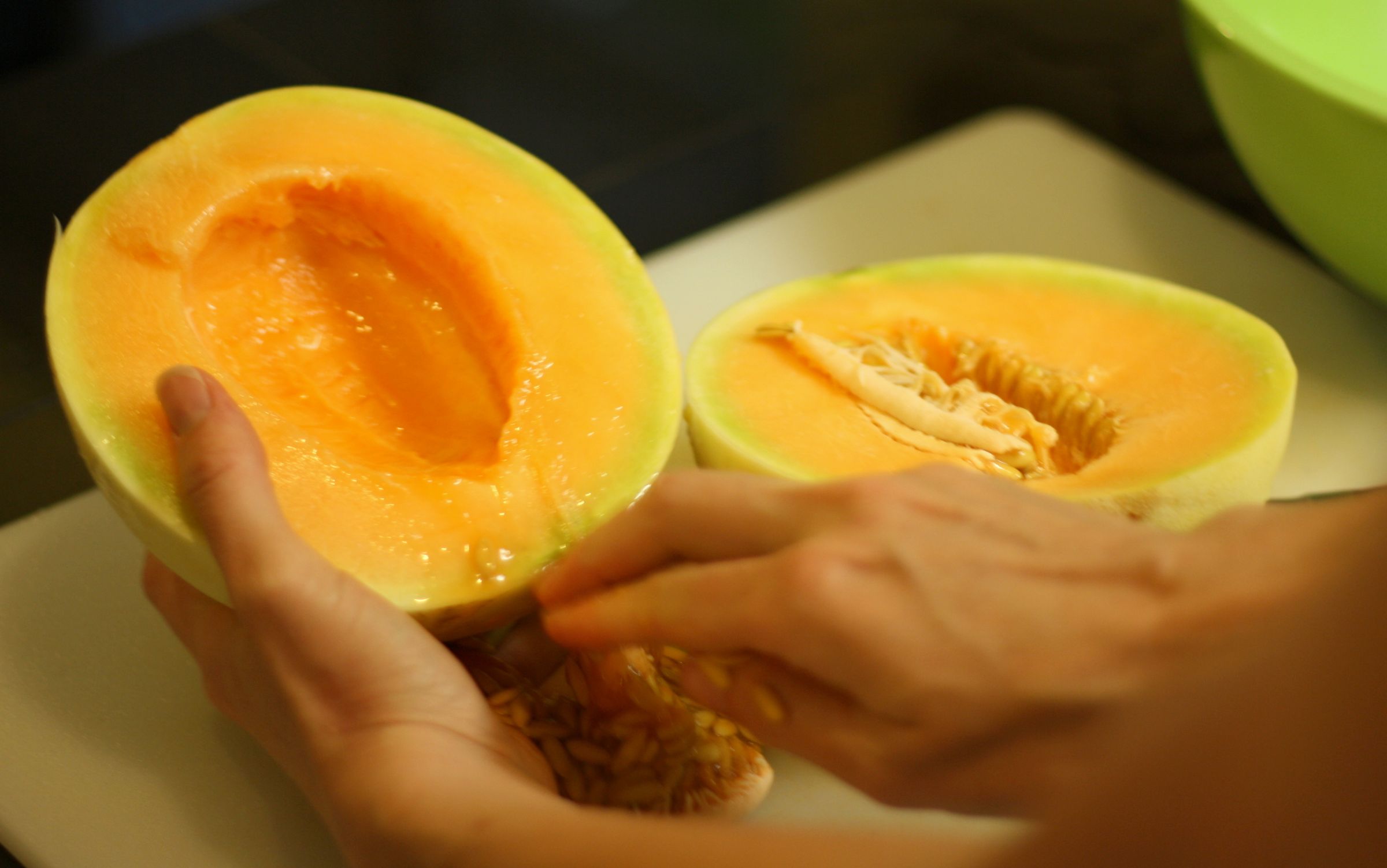 How to Cut a Melon : 7 Steps (with Pictures) - Instructables