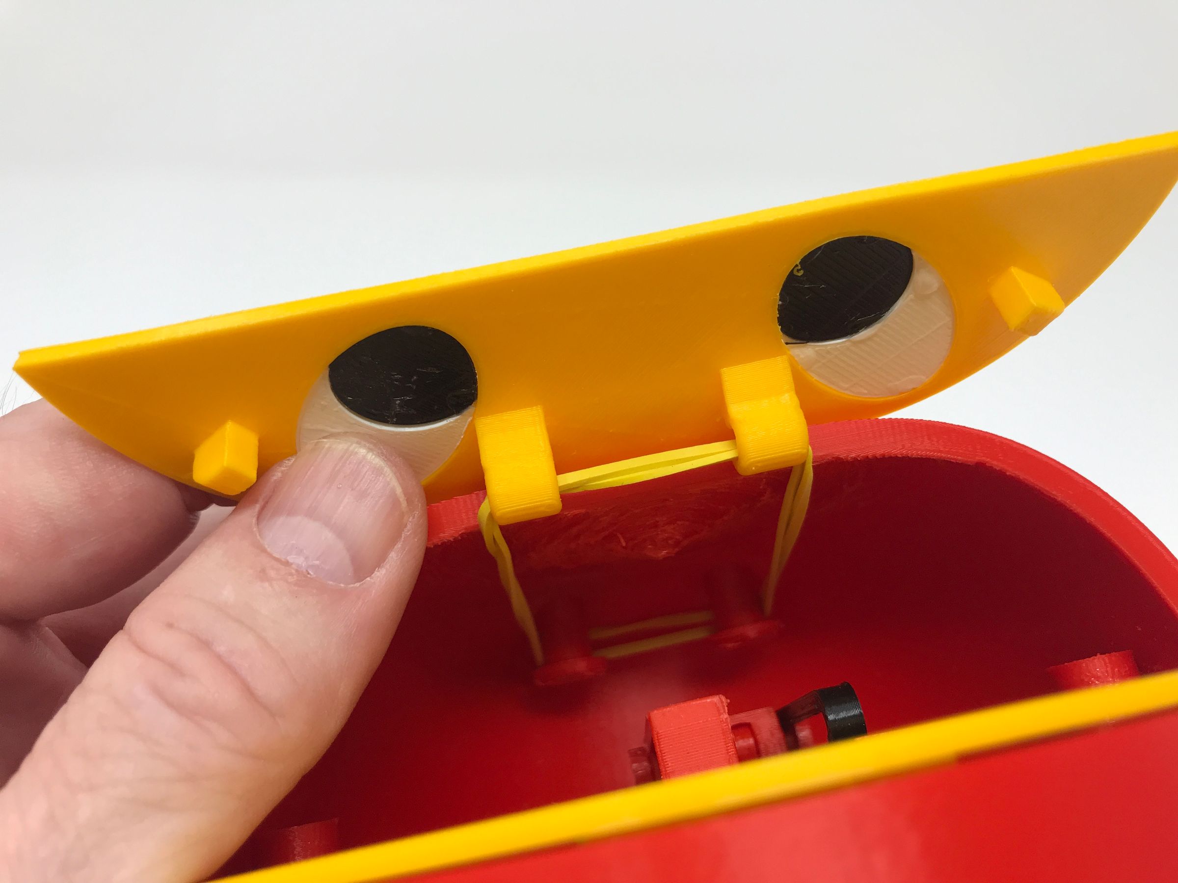 Apple Coin Bank : 8 Steps (with Pictures) - Instructables