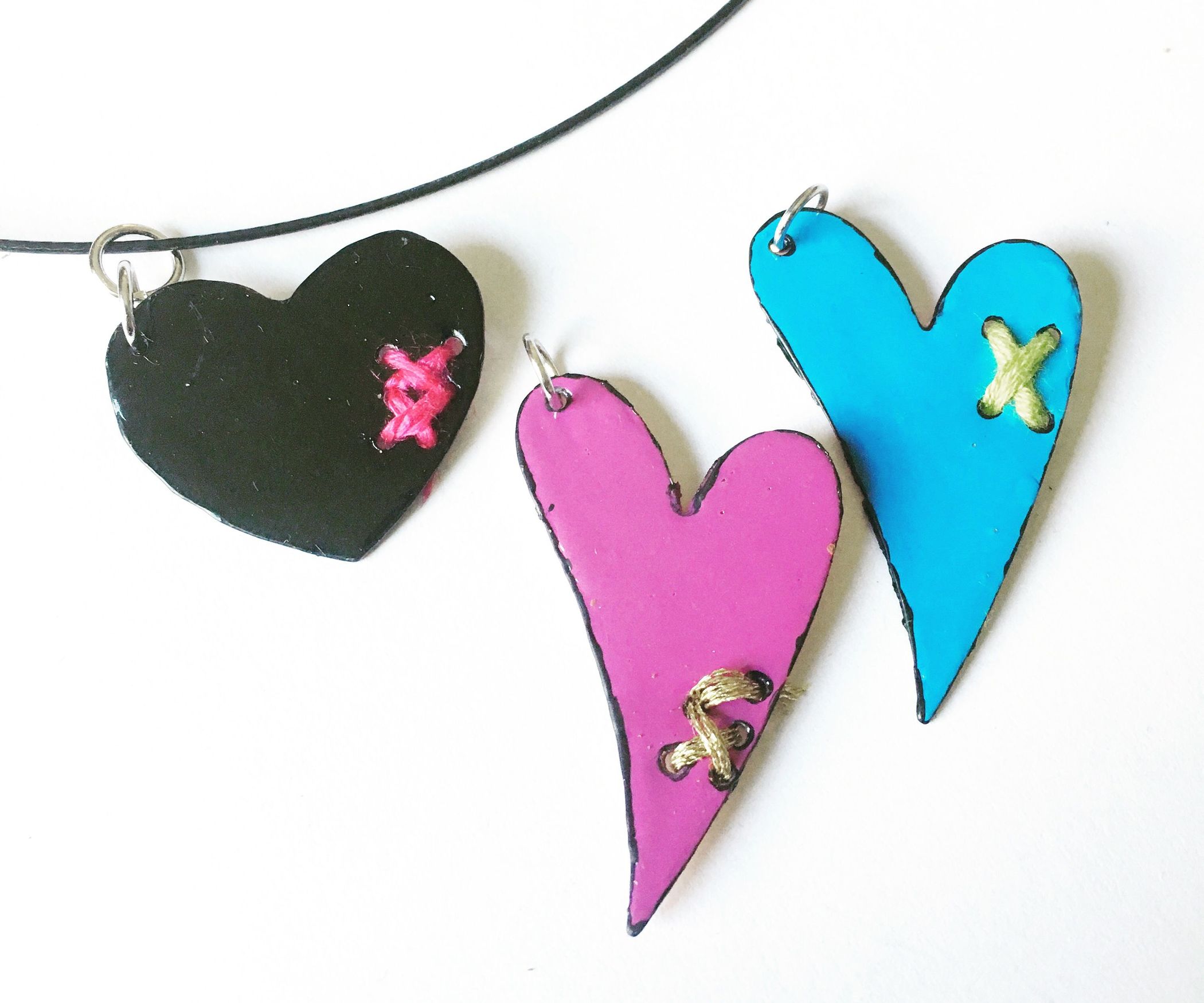 Faux Enamel Pendents : 4 Steps (with Pictures) - Instructables
