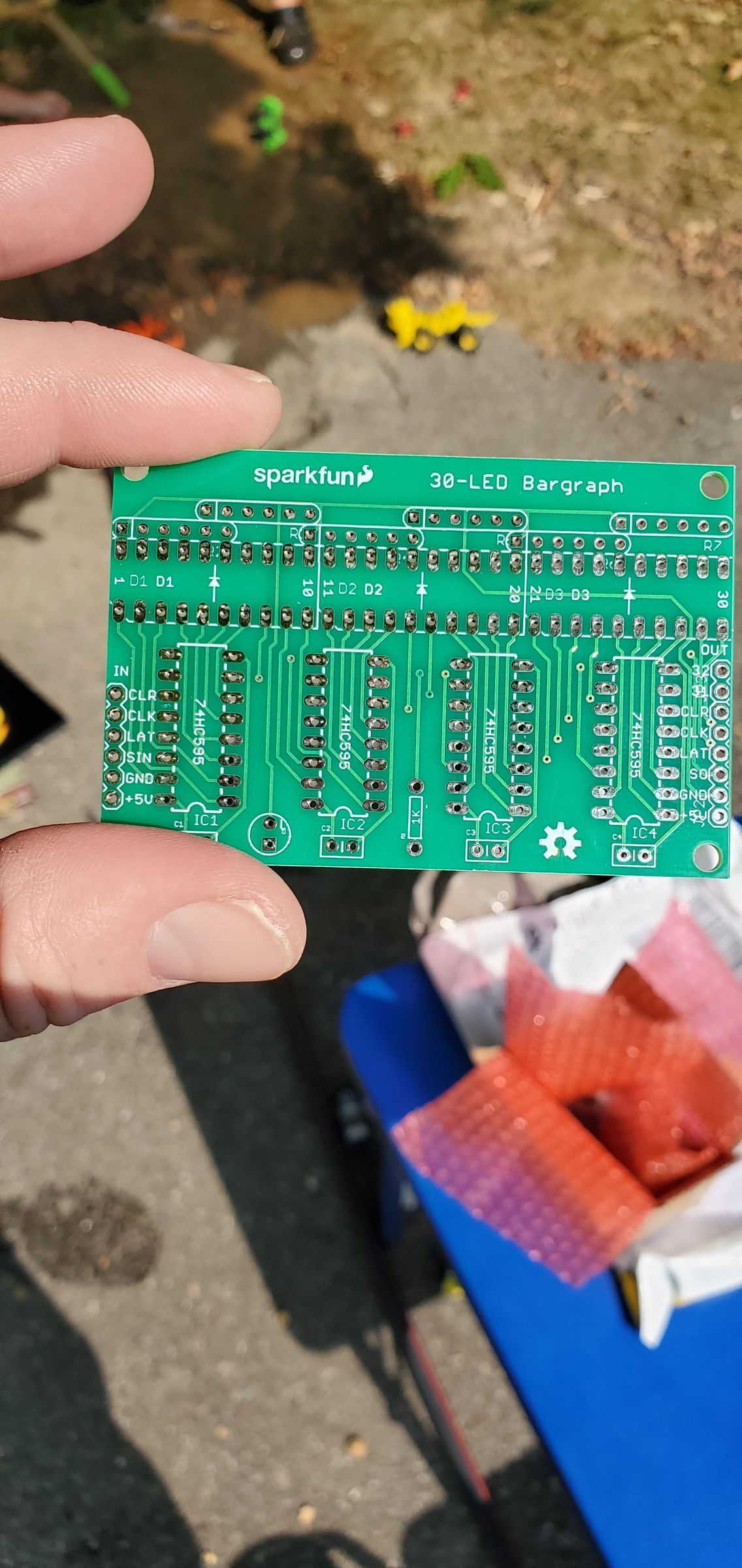 Mission Control Box V3.0 : 4 Steps - Instructables