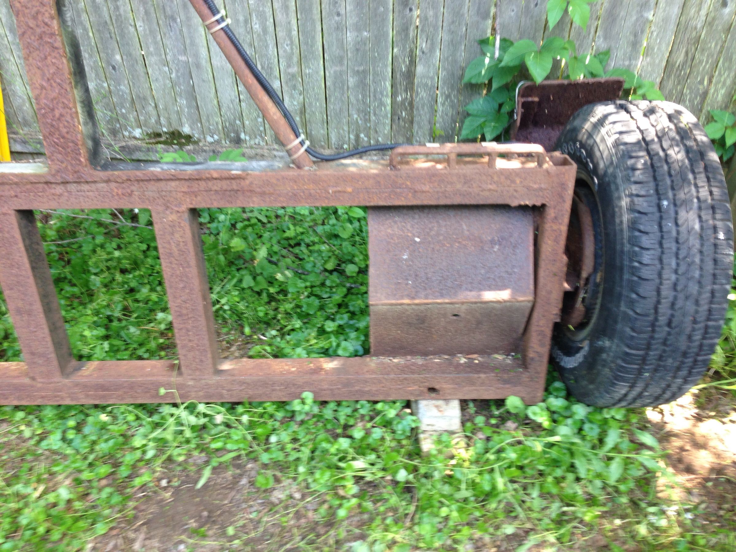 How to Make a Car/Truck Tow Dolly Cheap : 10 Steps - Instructables