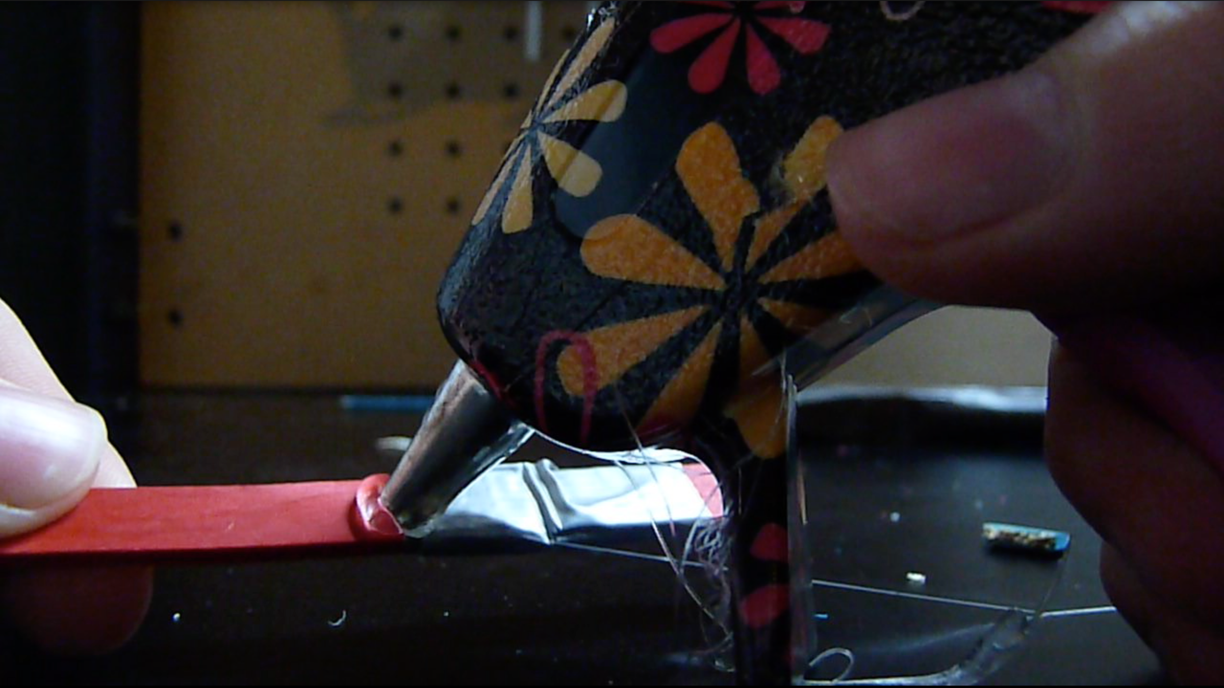 Simple & Easy Spider-Man Web-Shooter : 12 Steps - Instructables
