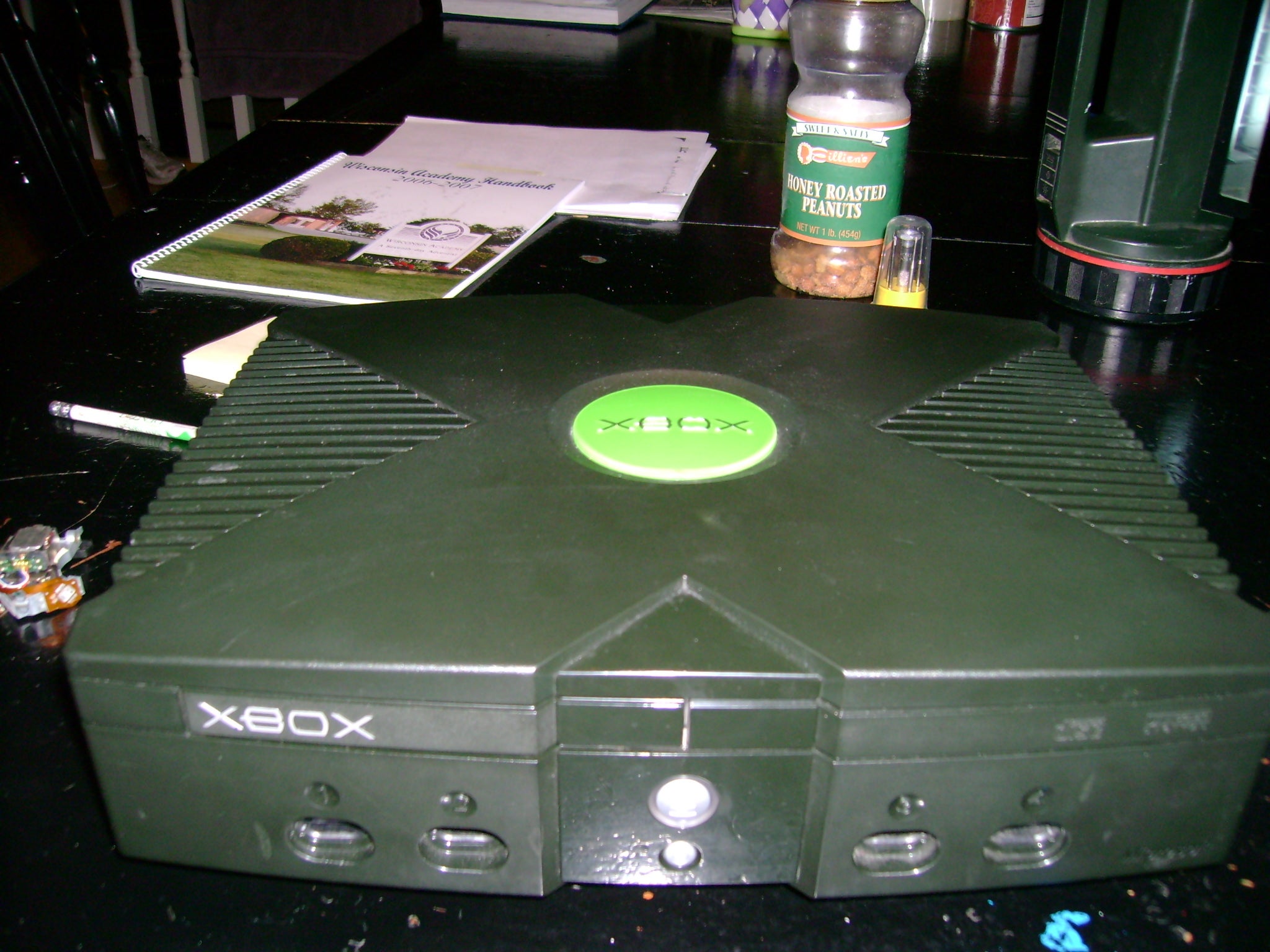 How to Replace Your Xbox DVD Laser : 11 Steps - Instructables