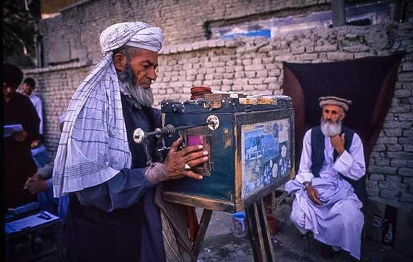 Afghan Camera E Faori : 31 Steps - Instructables