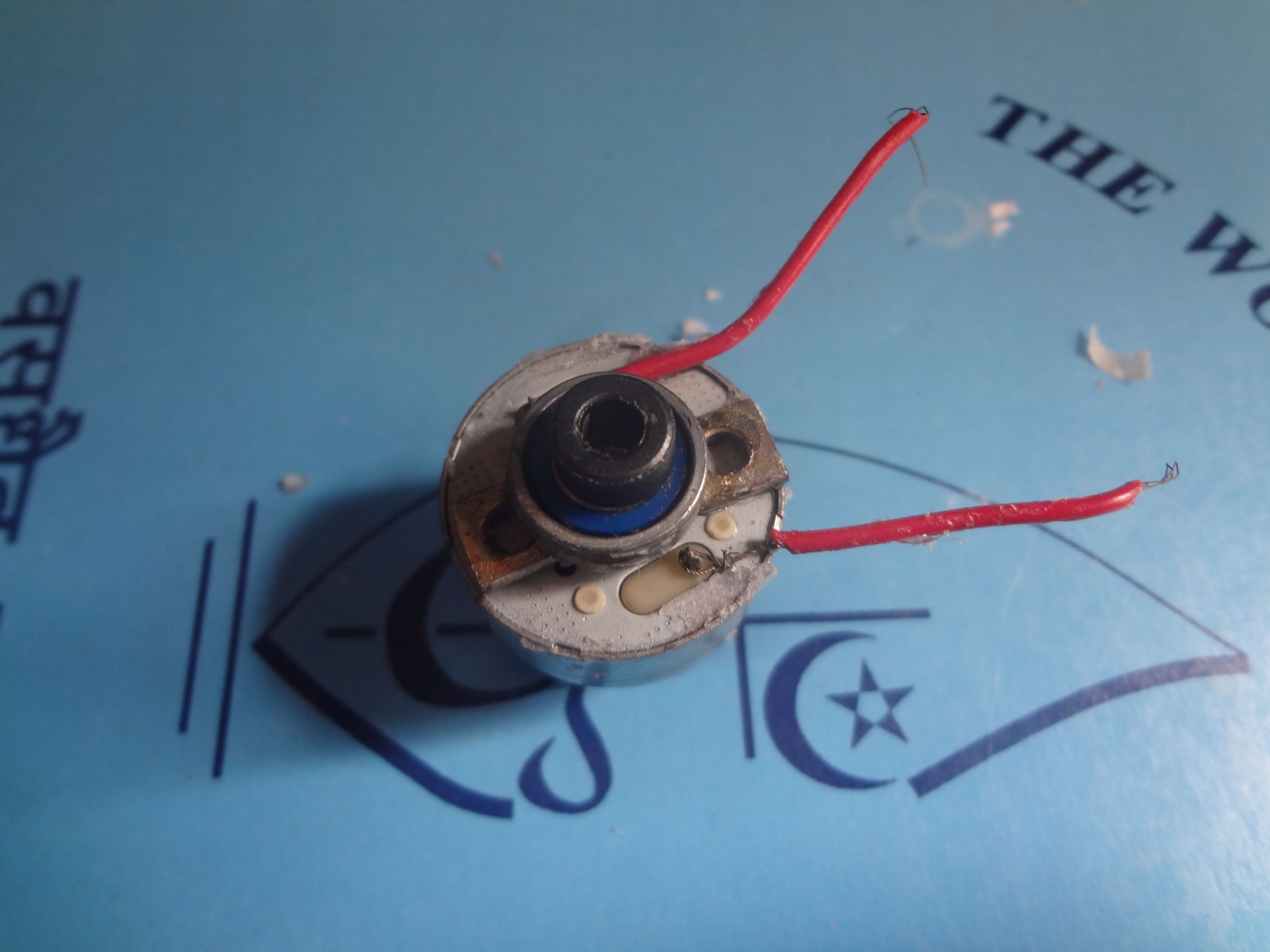 DIY Battery Powered Fidget Spinner(spins for 12hrs!) : 7 Steps (with ...