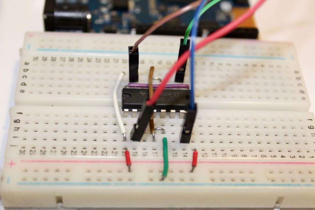 Control 2 Motors With the L293DNE Dual Motor Driver IC and Arduino 101 ...