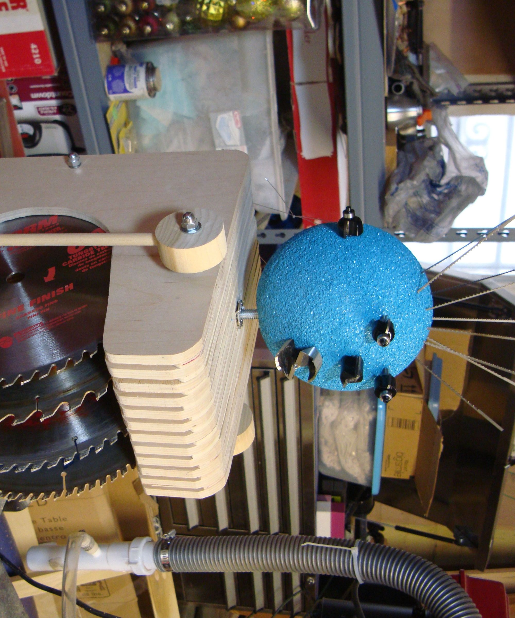 Robot Blade Holder V2.0 : 4 Steps (with Pictures) - Instructables