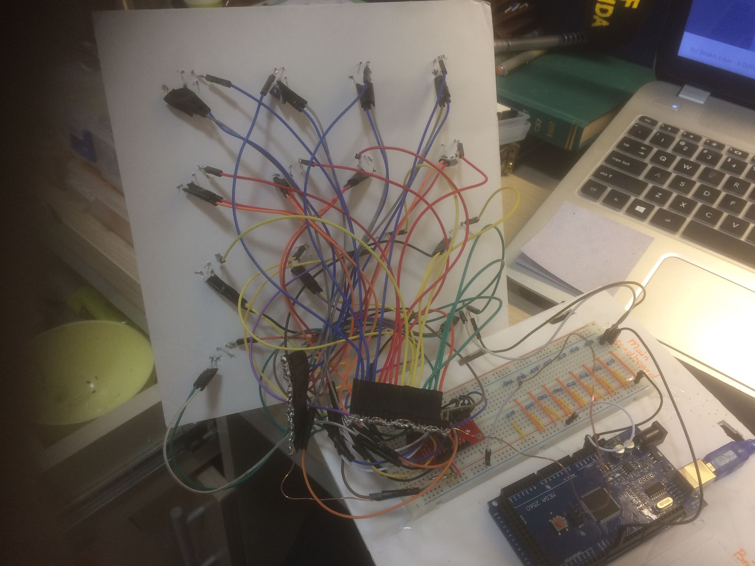 4x4 Demo of an Electronic Chessboard/ With Arduino Mega + RFID Reader ...