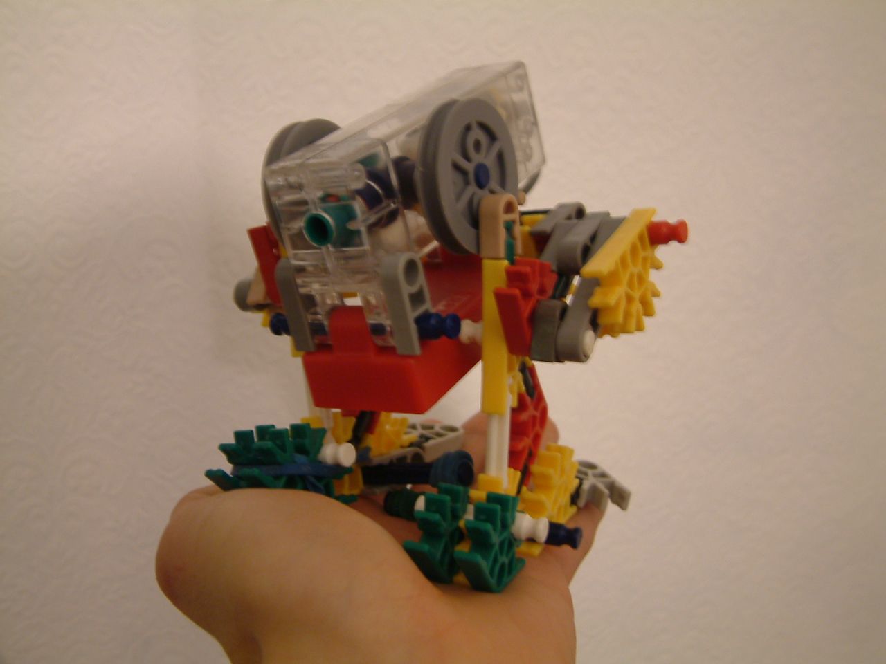 Waddle Bot - K'nex Biped : 3 Steps - Instructables