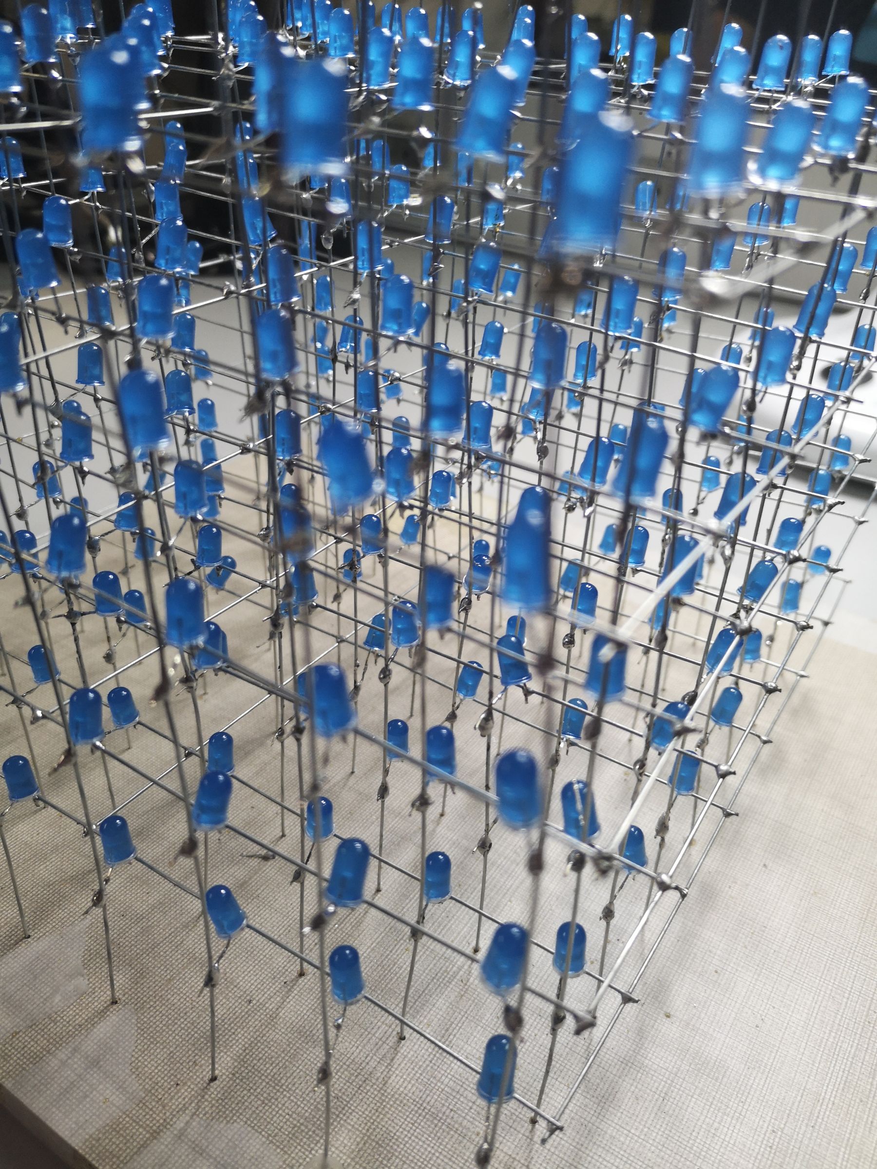 8x8x8 Led Cube : 9 Steps - Instructables
