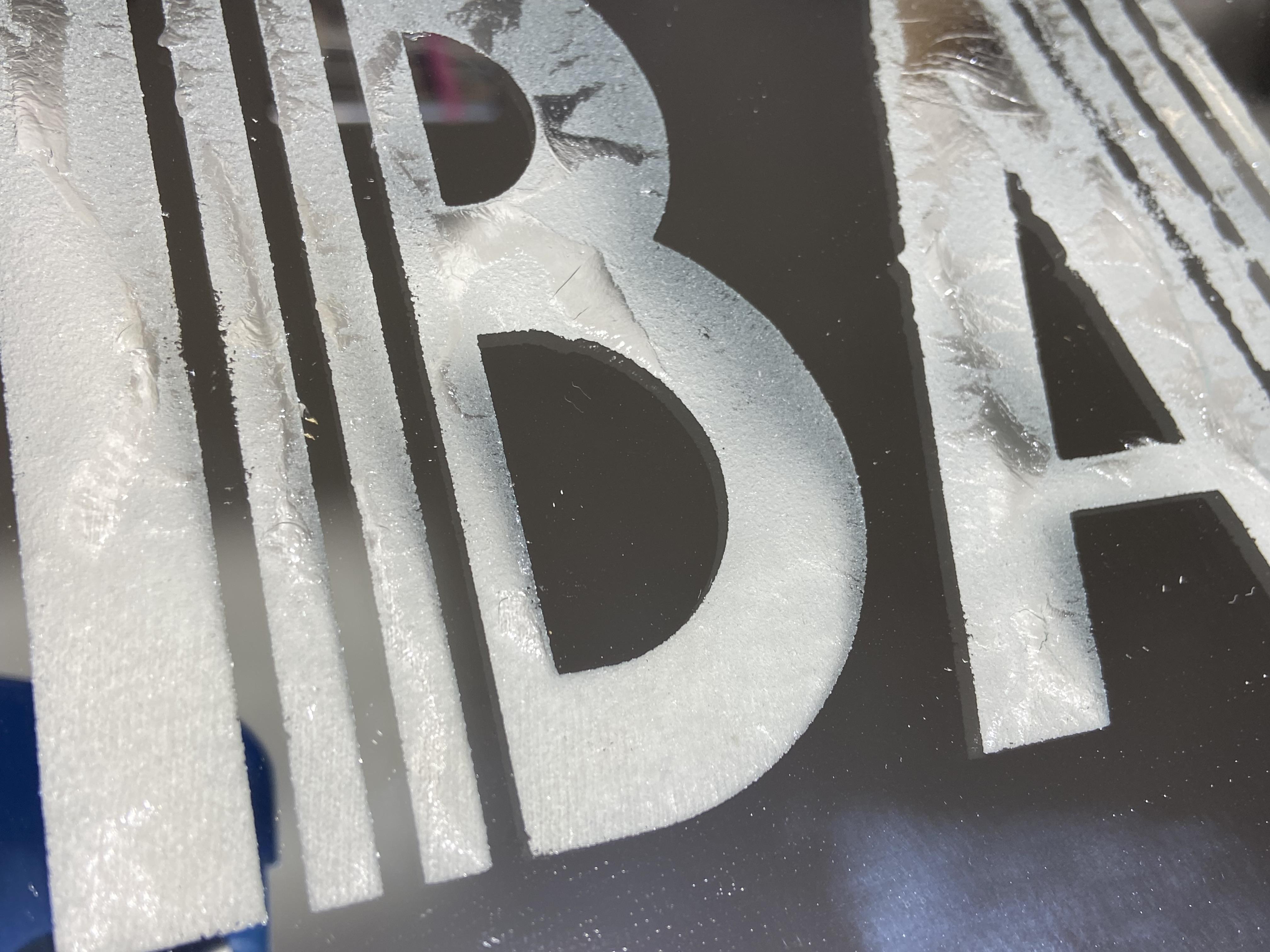 Using a Cricut Vinyl Mask to Help Glue Chipping : 6 Steps (with ...