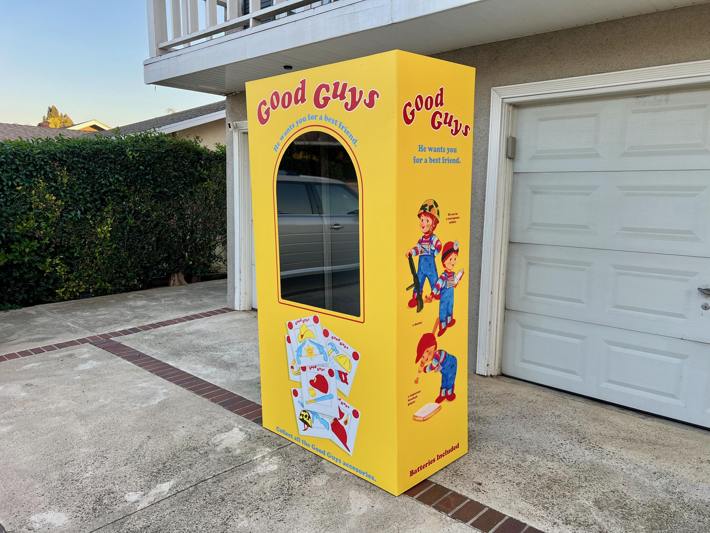 7ft Chucky Box Photo Booth (Collapsible & Swappable Design) : 9 Steps ...