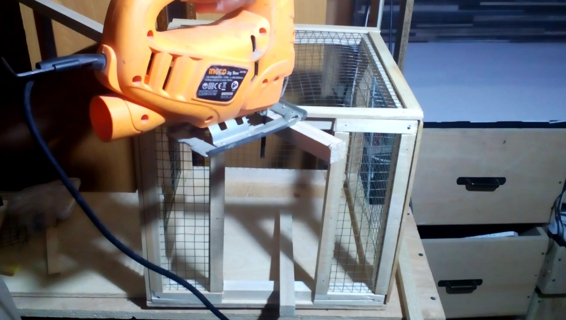 How to Make a Diy Cage : 9 Steps (with Pictures) - Instructables