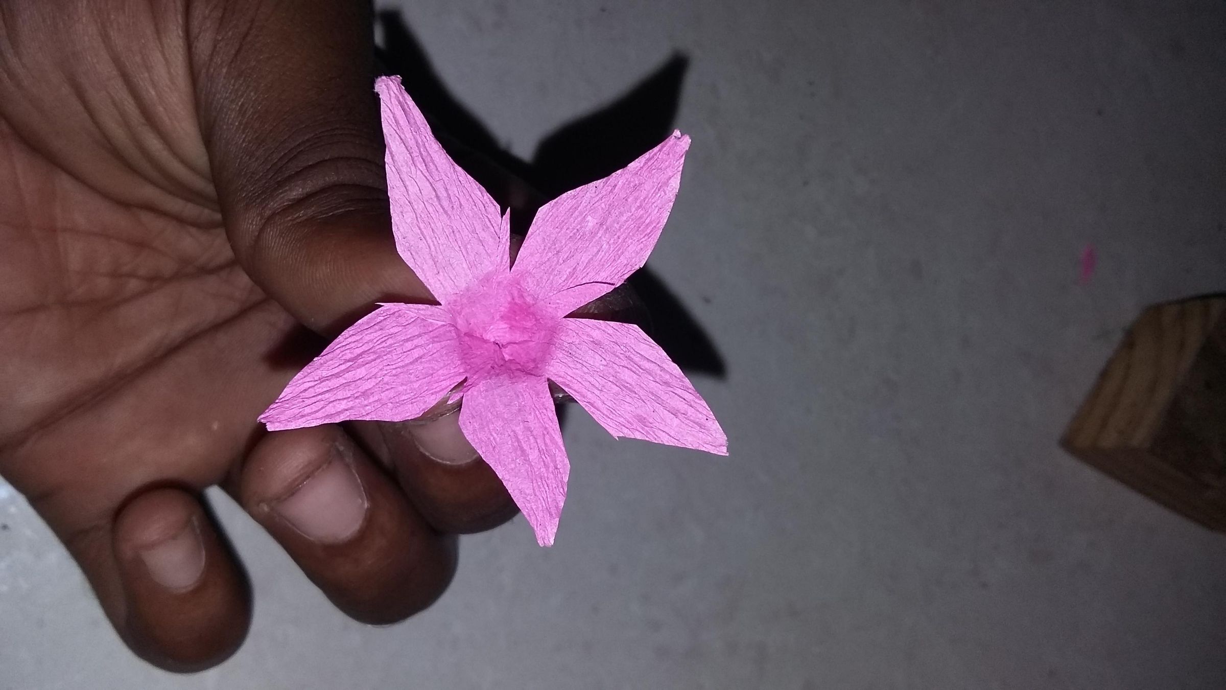 Beautiful Paper Flowers : 9 Steps (with Pictures) - Instructables