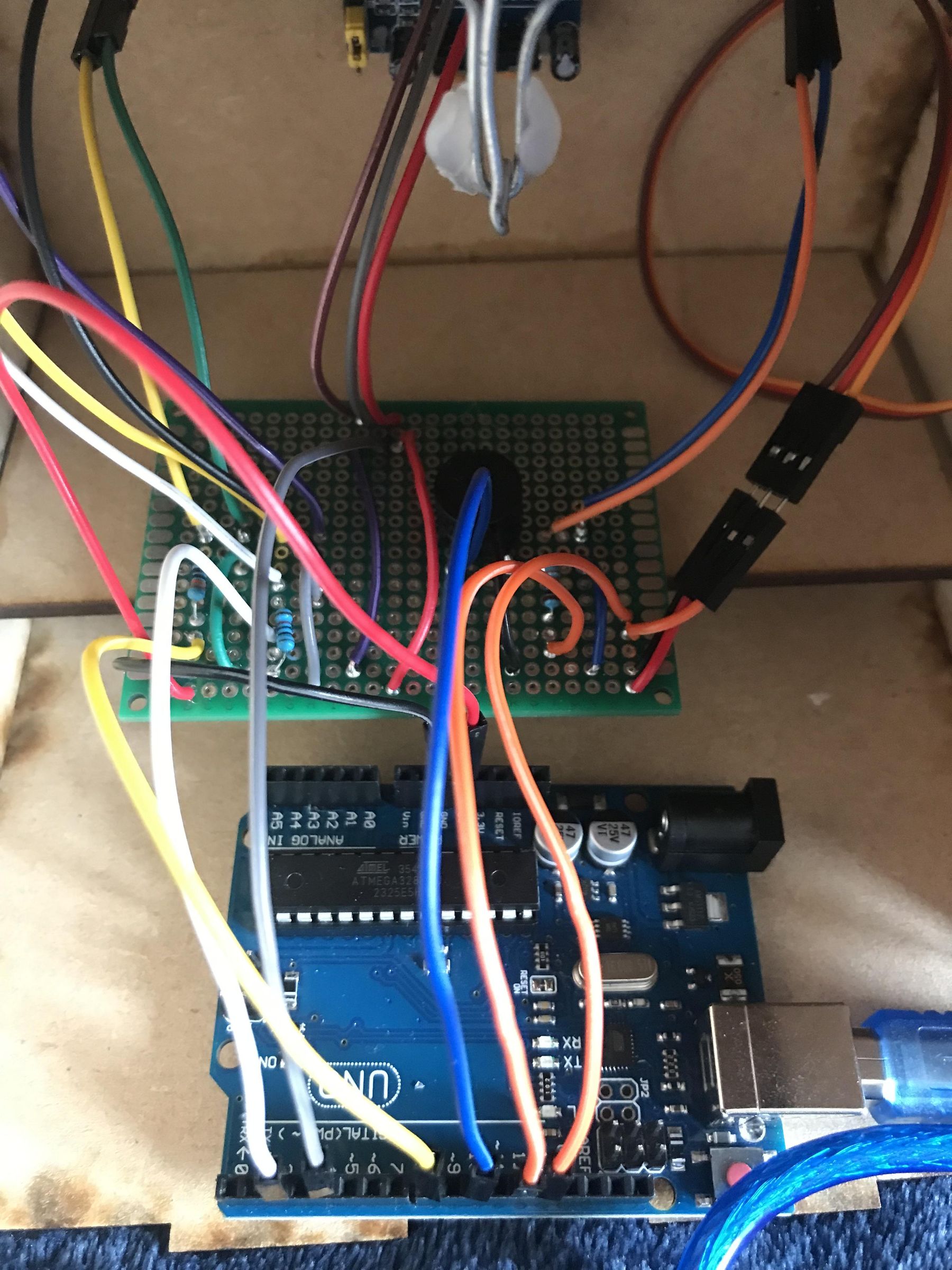 Red Light Green Light Automaton : 14 Steps - Instructables