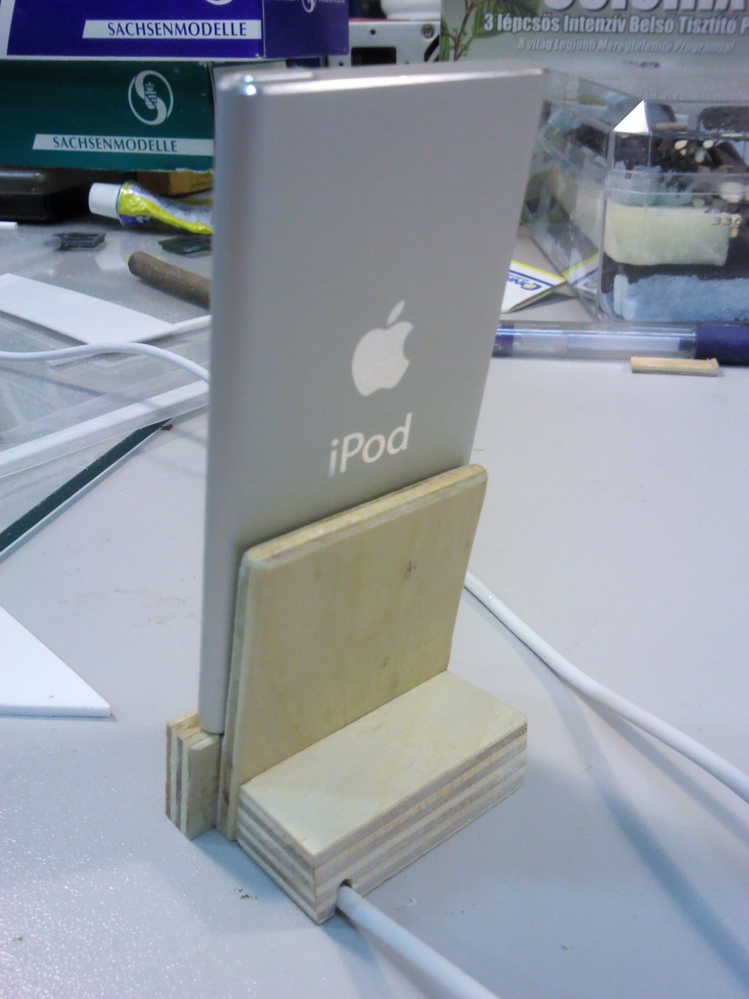 IPod Nano Dock (7th Genertion) - Instructables