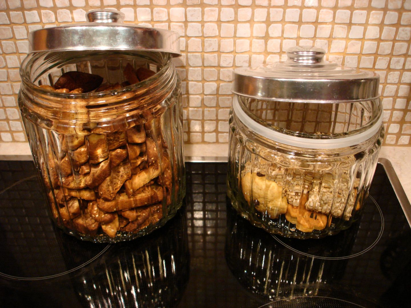 Cookie Jar Lid Fix : 3 Steps - Instructables